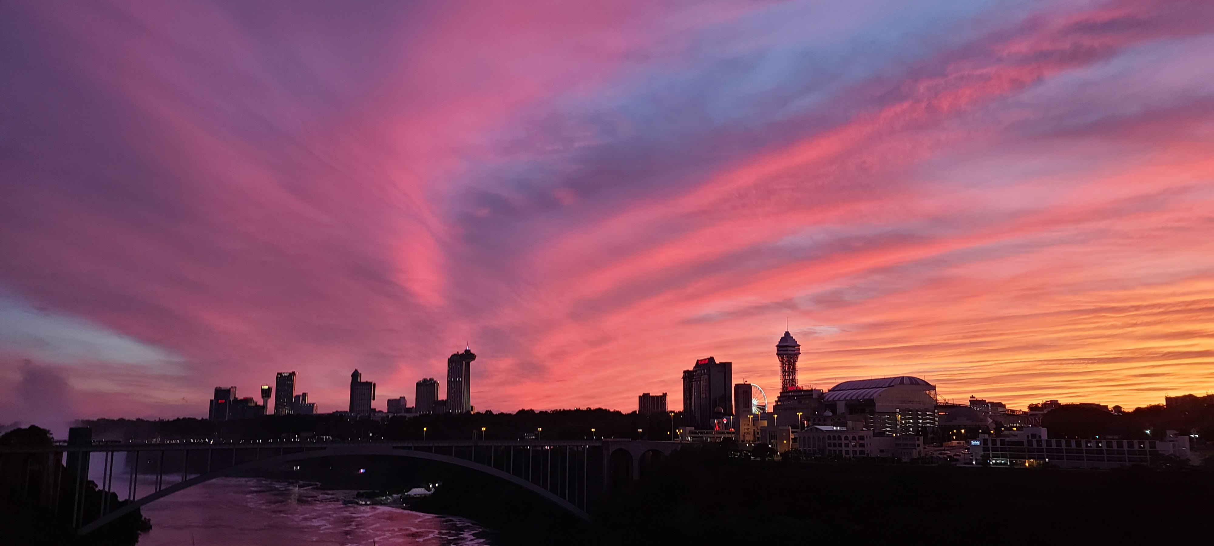 Sunset looking at Niagara Falls, Canada 4000x1800 [OC] | Scrolller