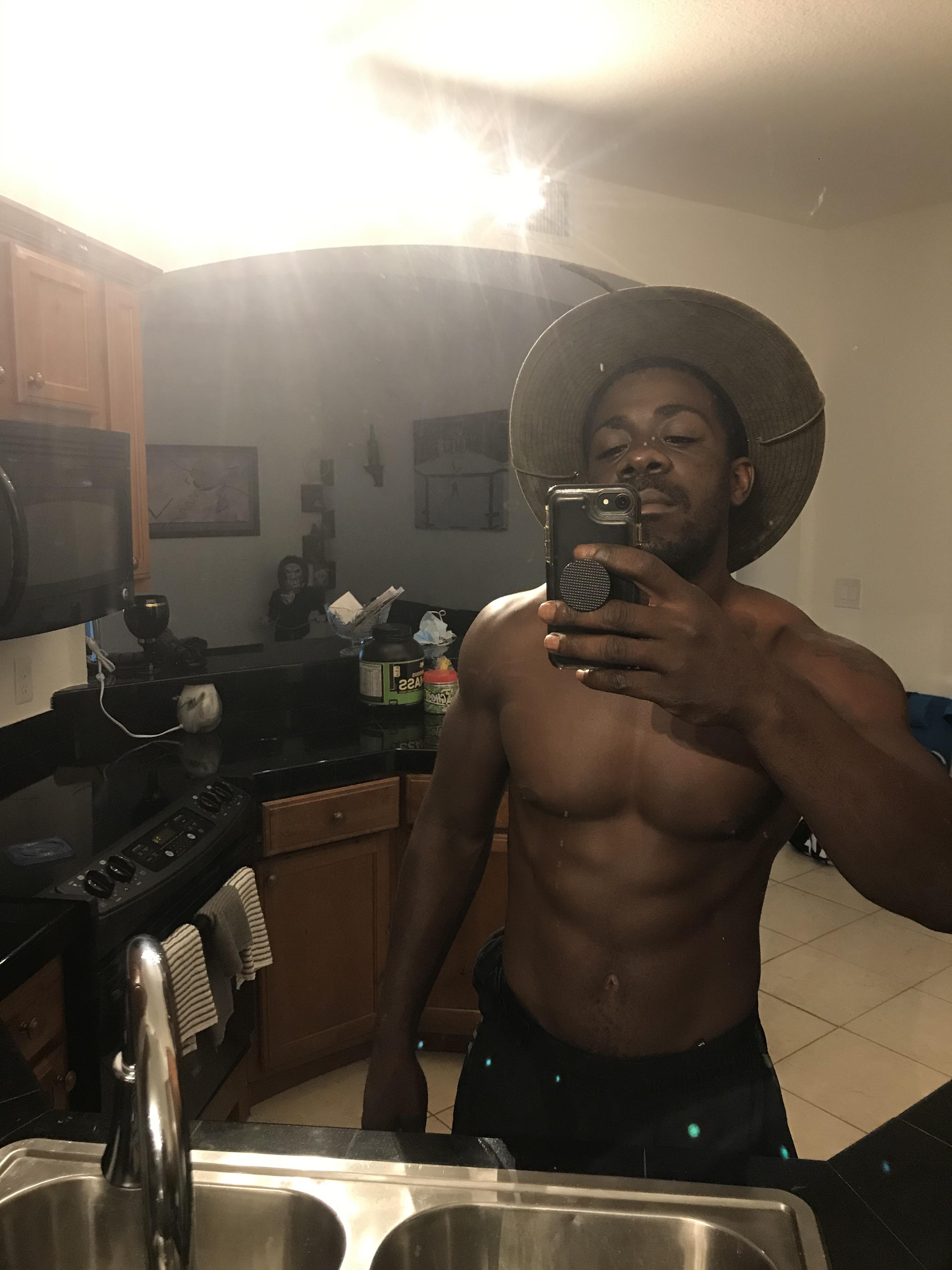 Sup fellas? | Scrolller