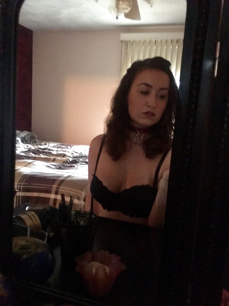 Super cute new collar. [f] selfie in the vanity | Scrolller