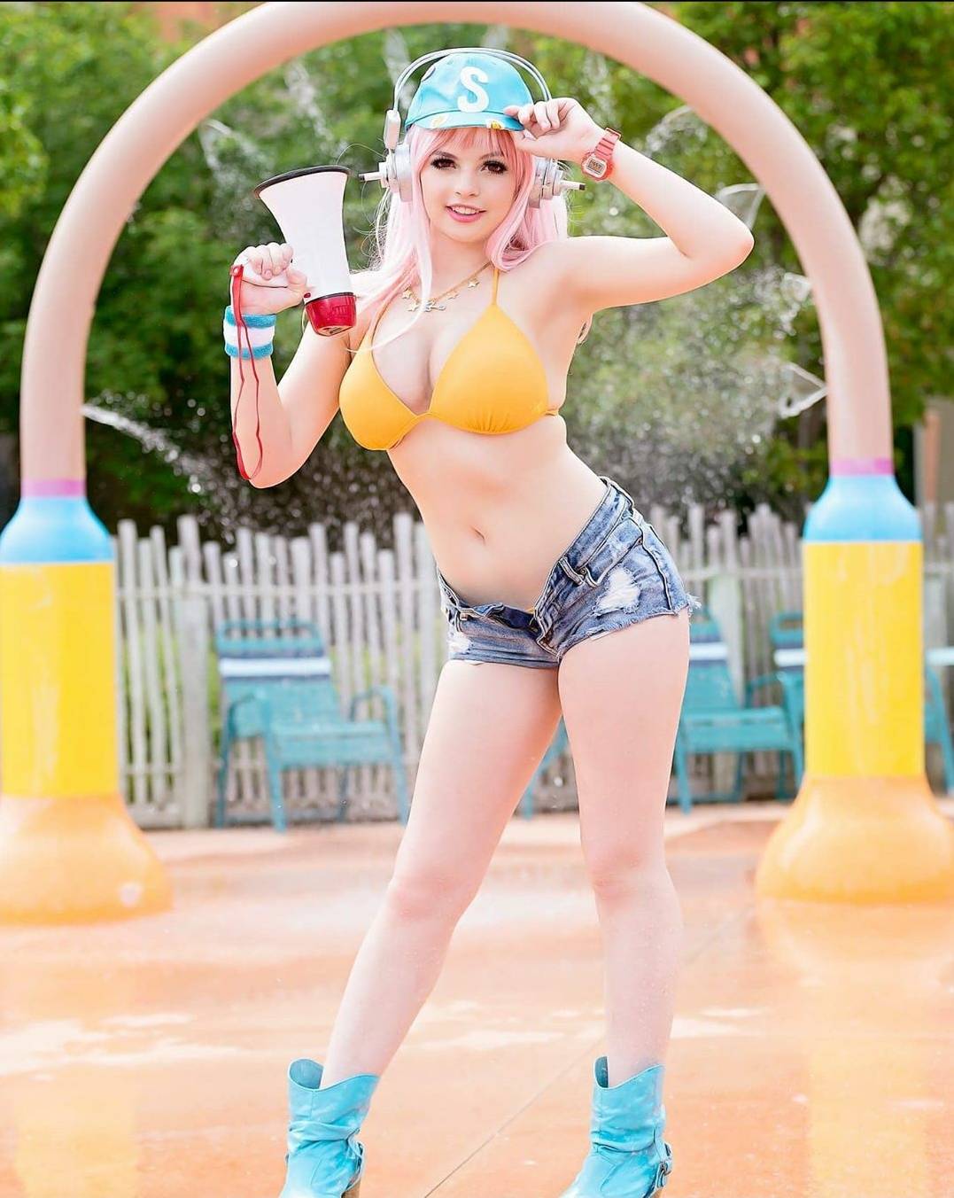 Super Sonico by Oki Cospi | Scrolller