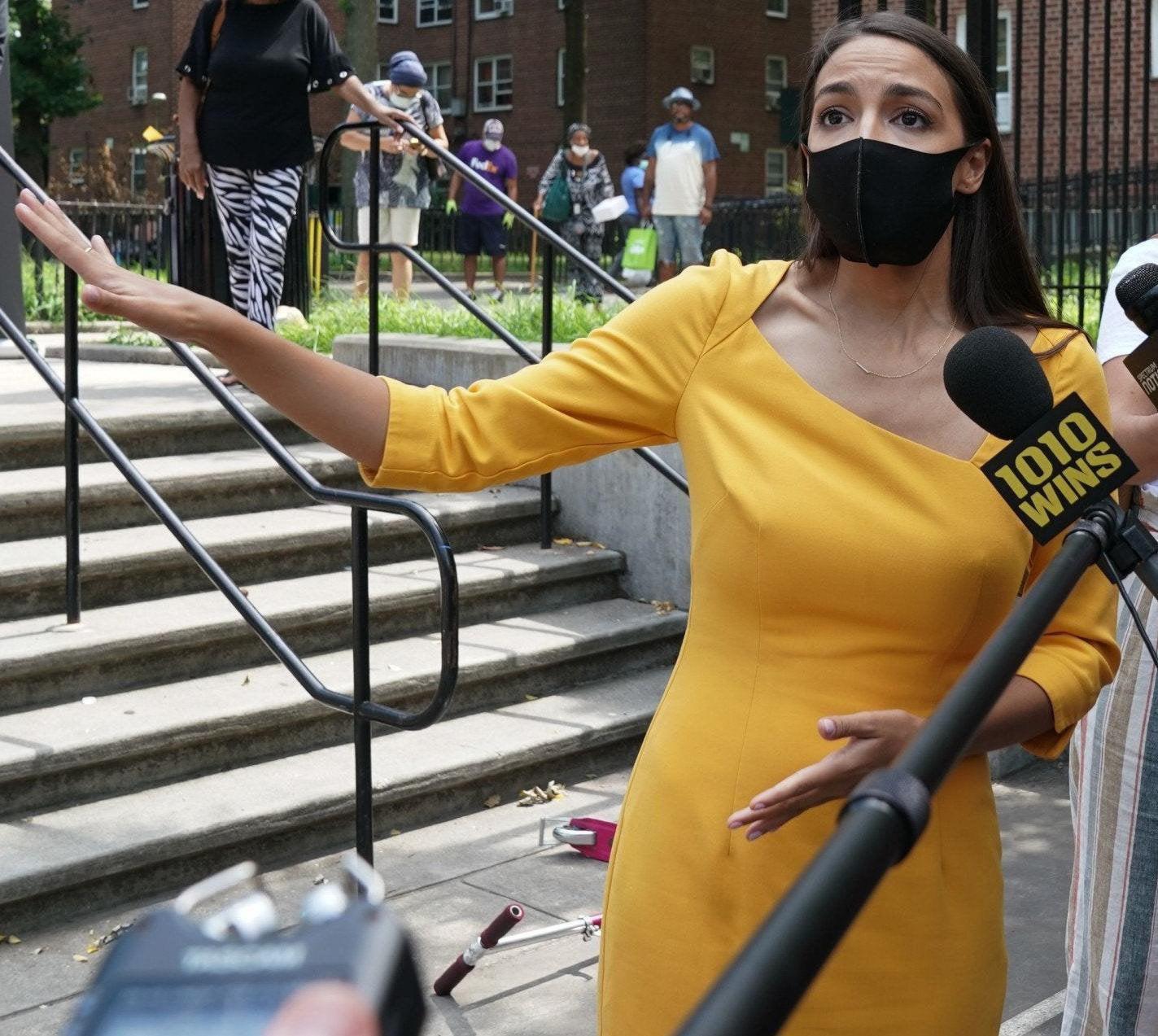 Super Stacked In Yellow | Scrolller