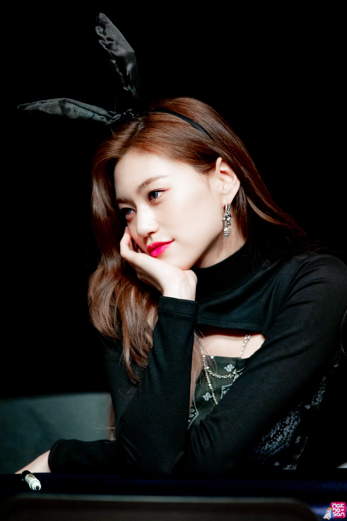 Supermodel Doyeon | Scrolller