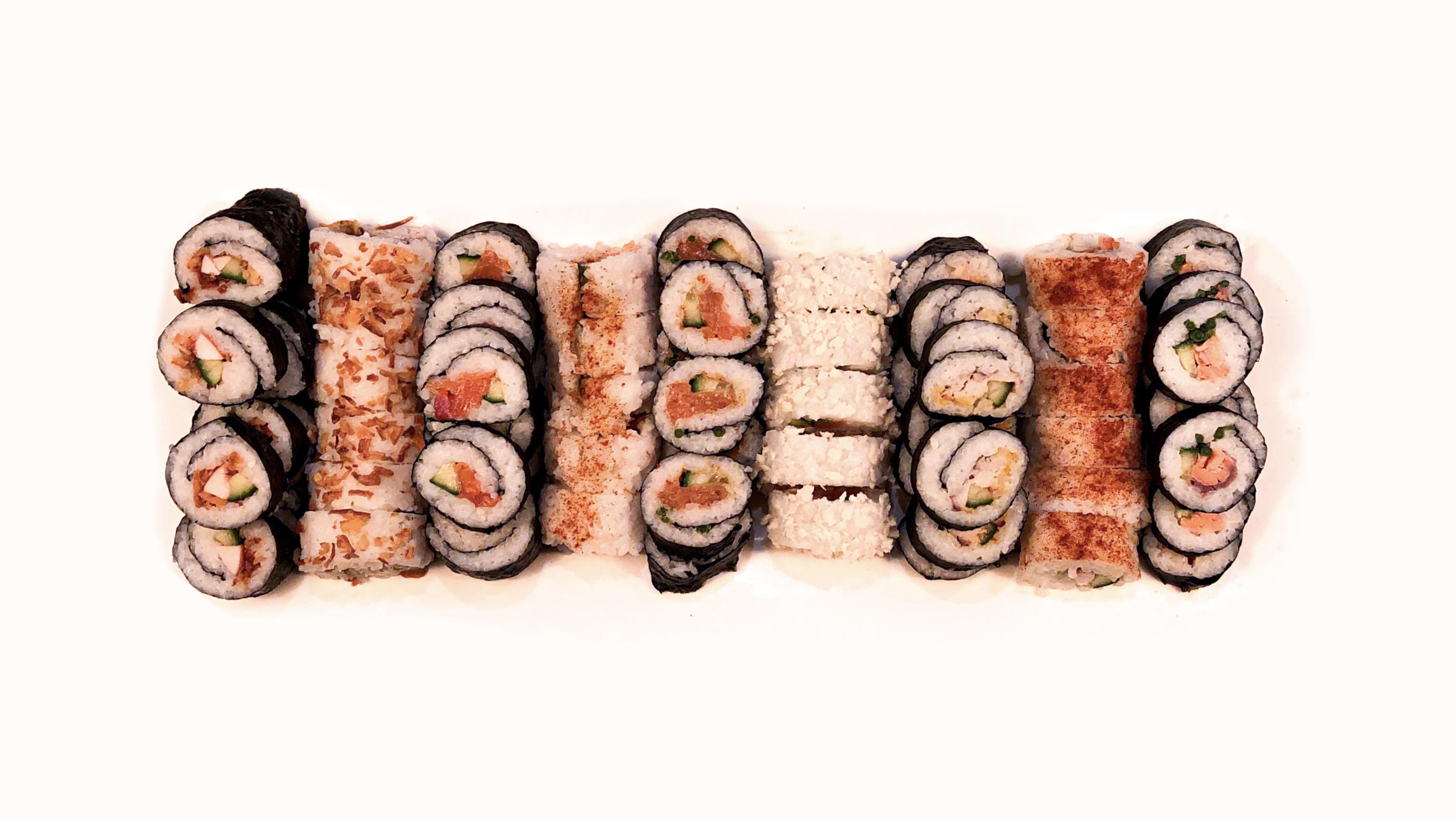Sushi from above | Scrolller