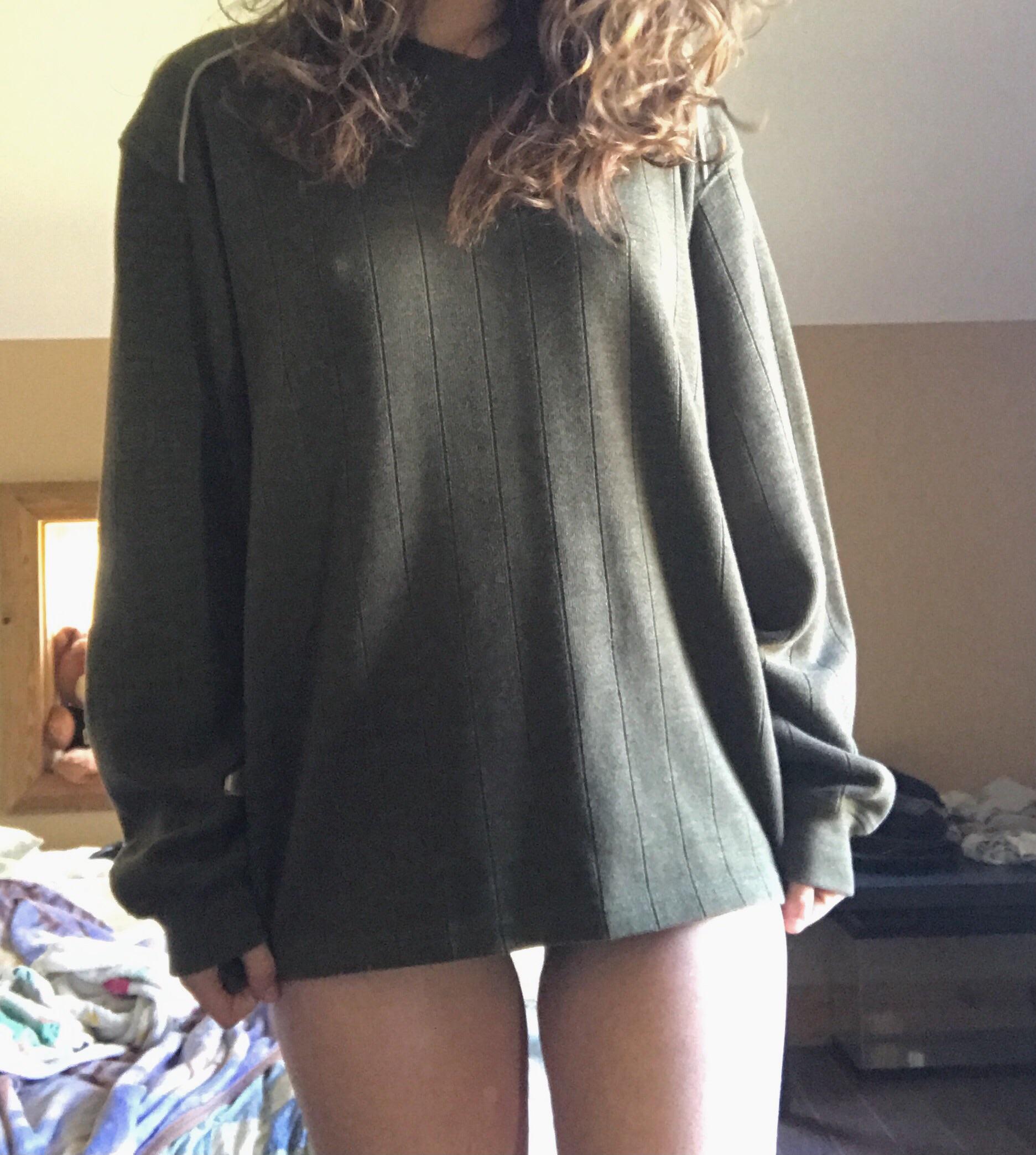 Sweater weather 😀 | Scrolller