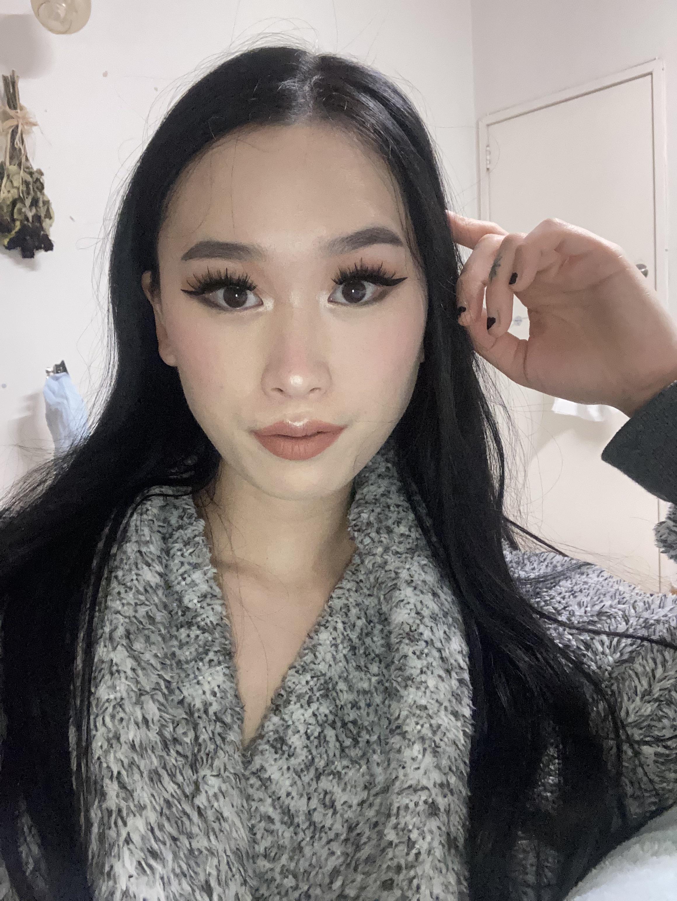 I have small nips 🤭 | Scrolller