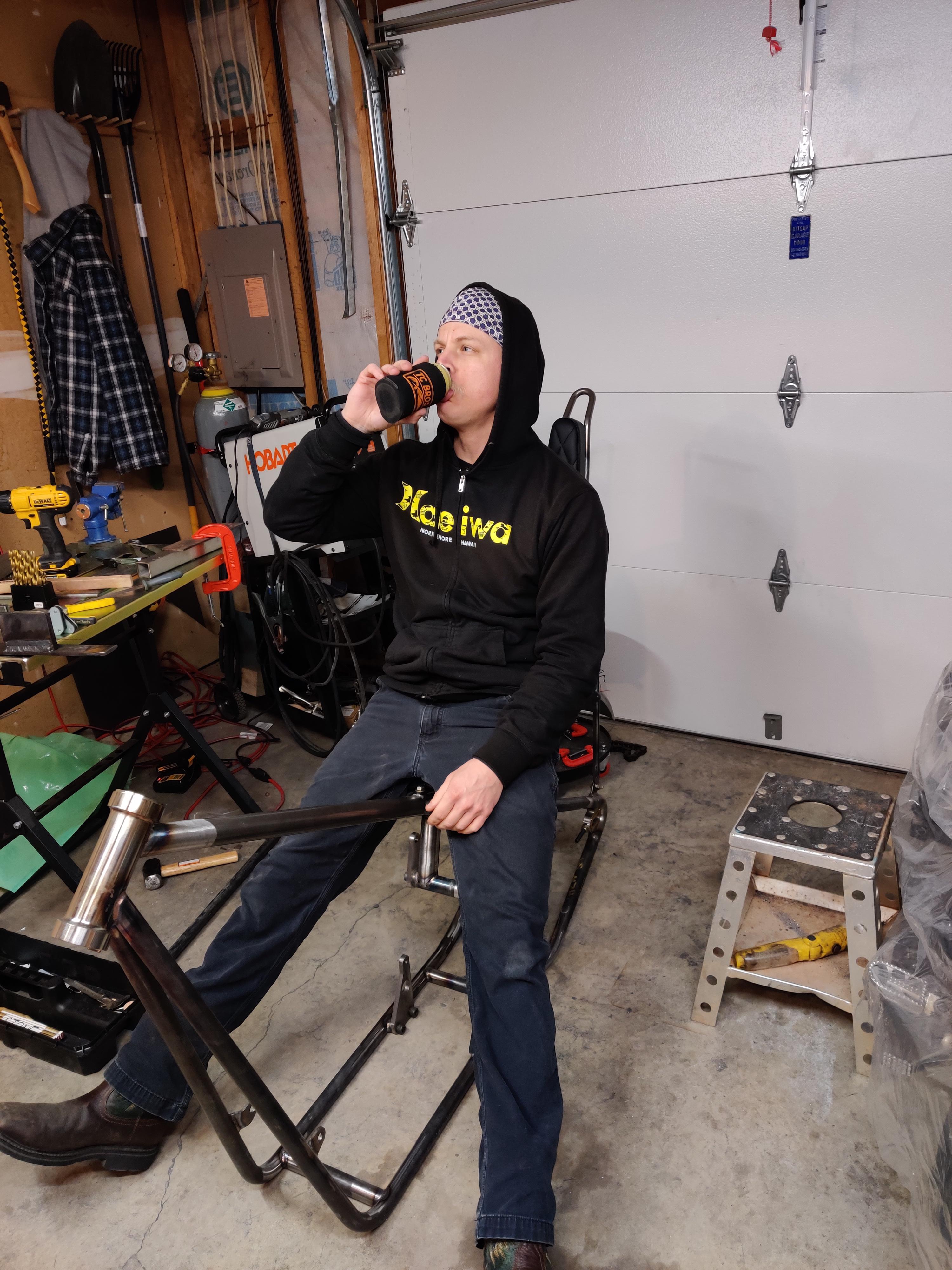 Taking a load off | Scrolller