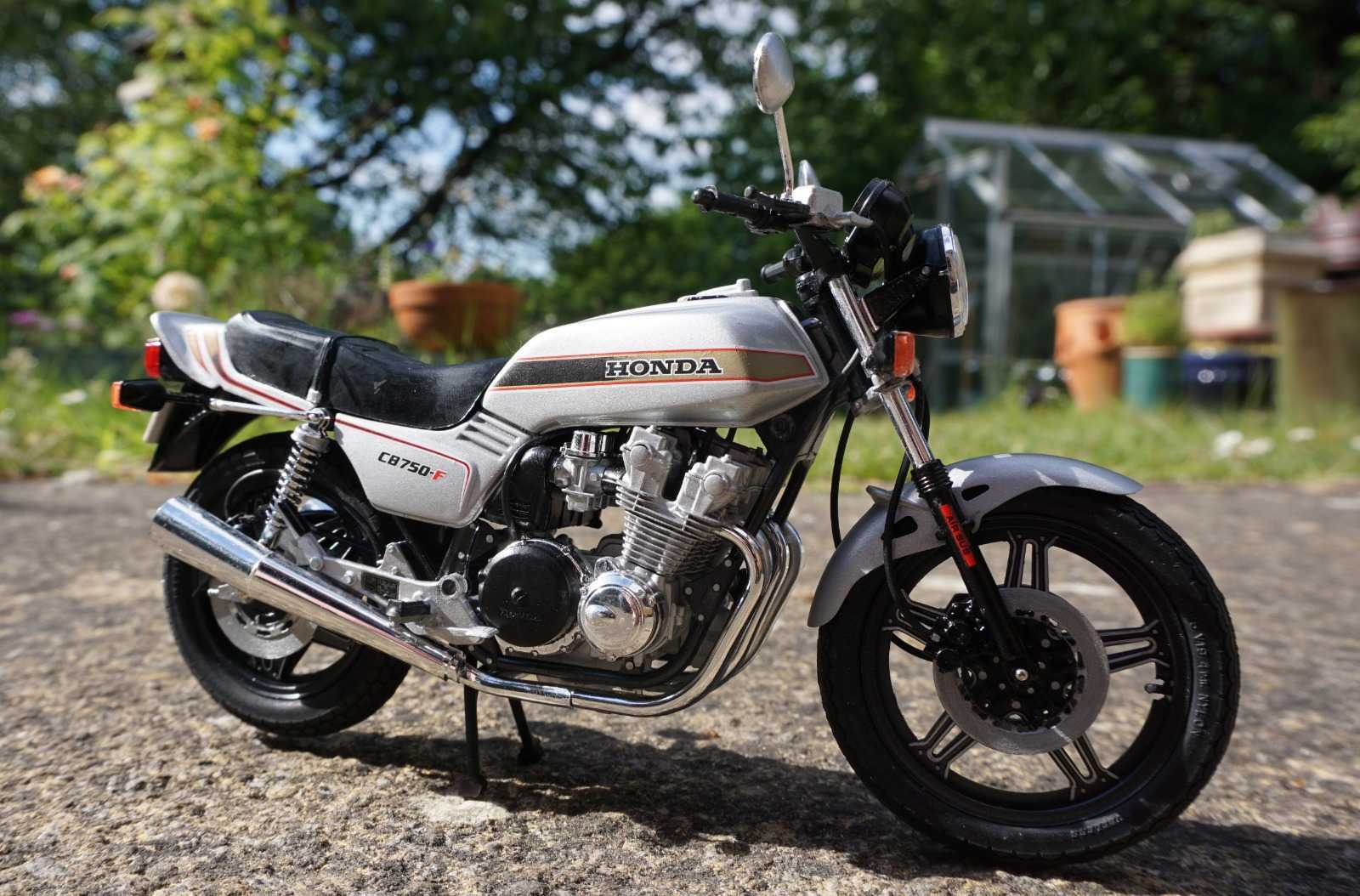 Tamiya 1/12 Honda CB750F completed yesterday. Gallery in comments. | Scrolller