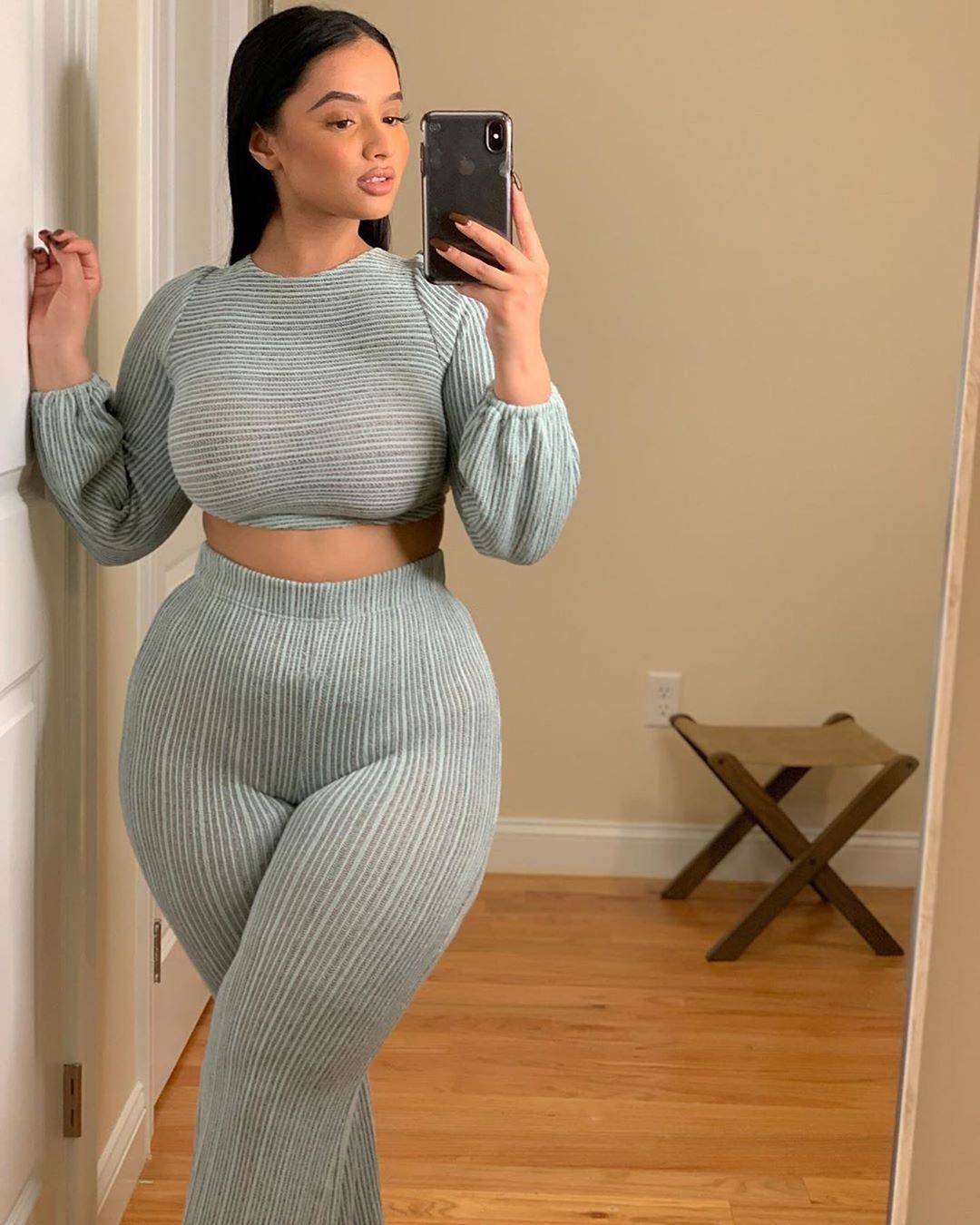 Tanya Ali | Scrolller