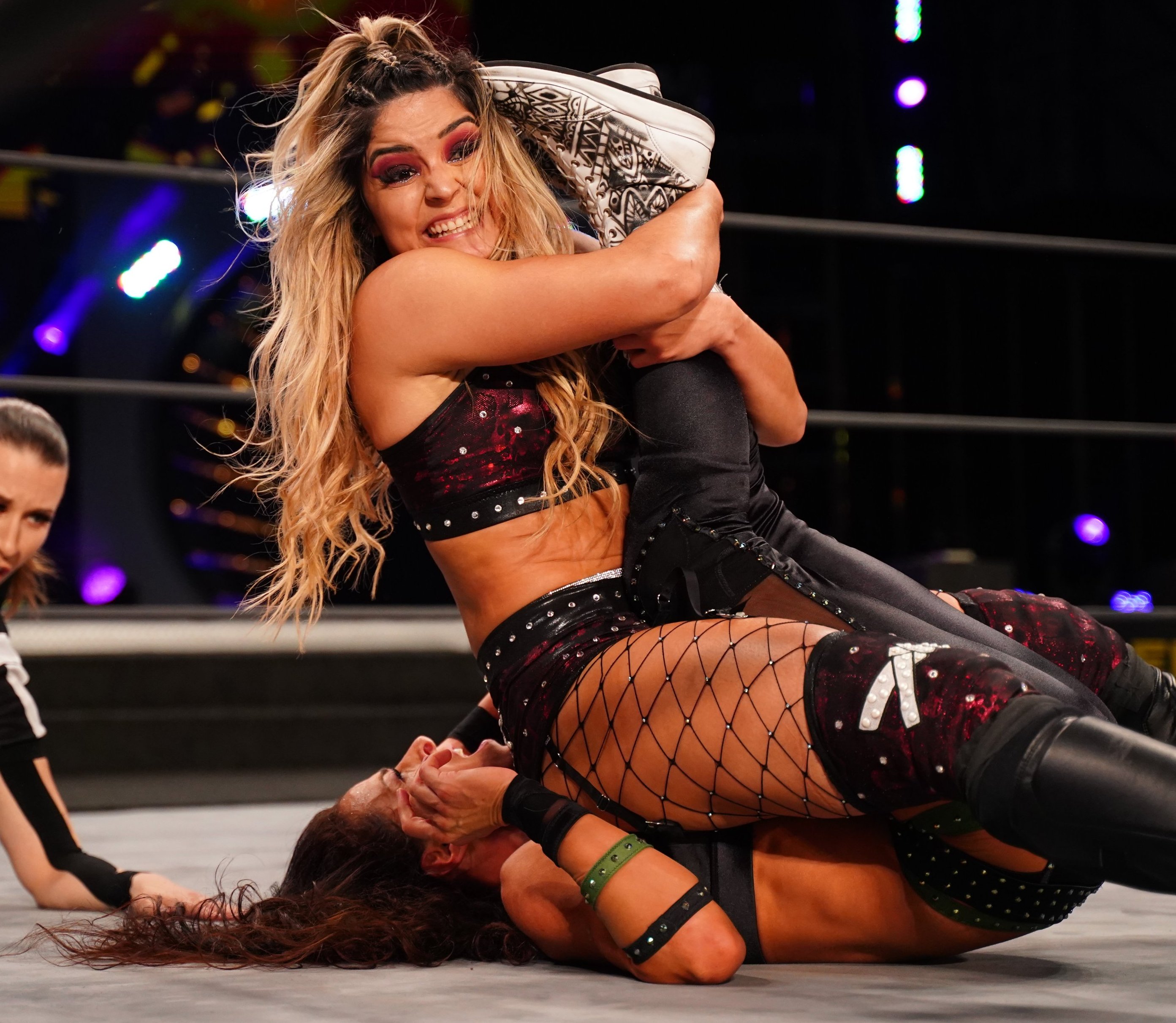 Tay Conti and Serena | Scrolller