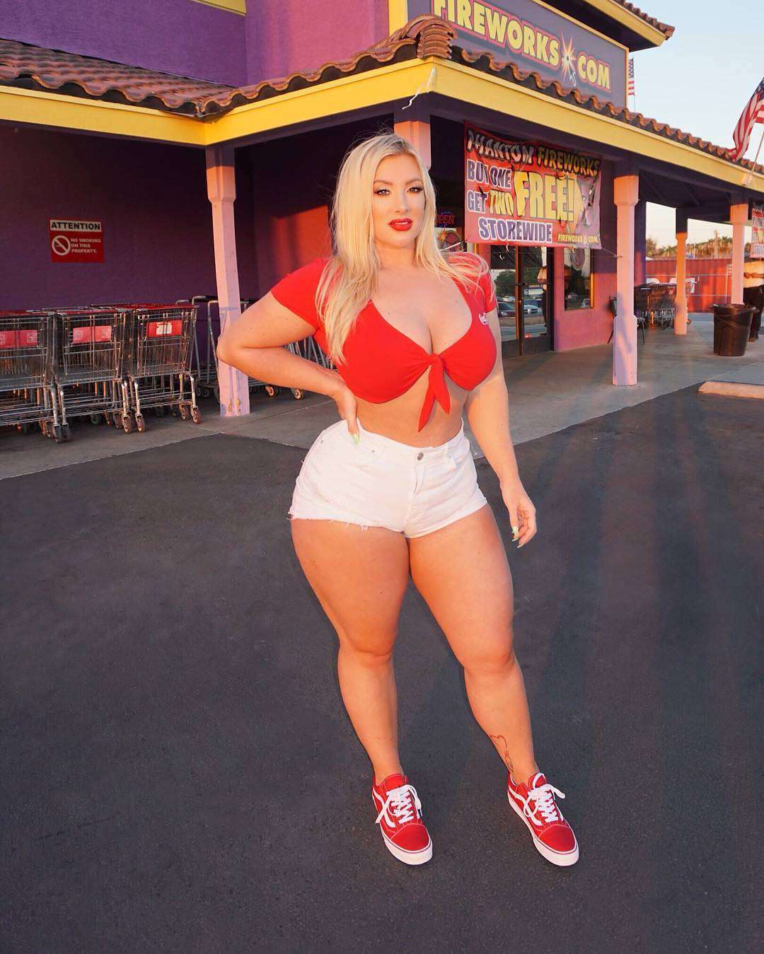 Firecracker | Scrolller