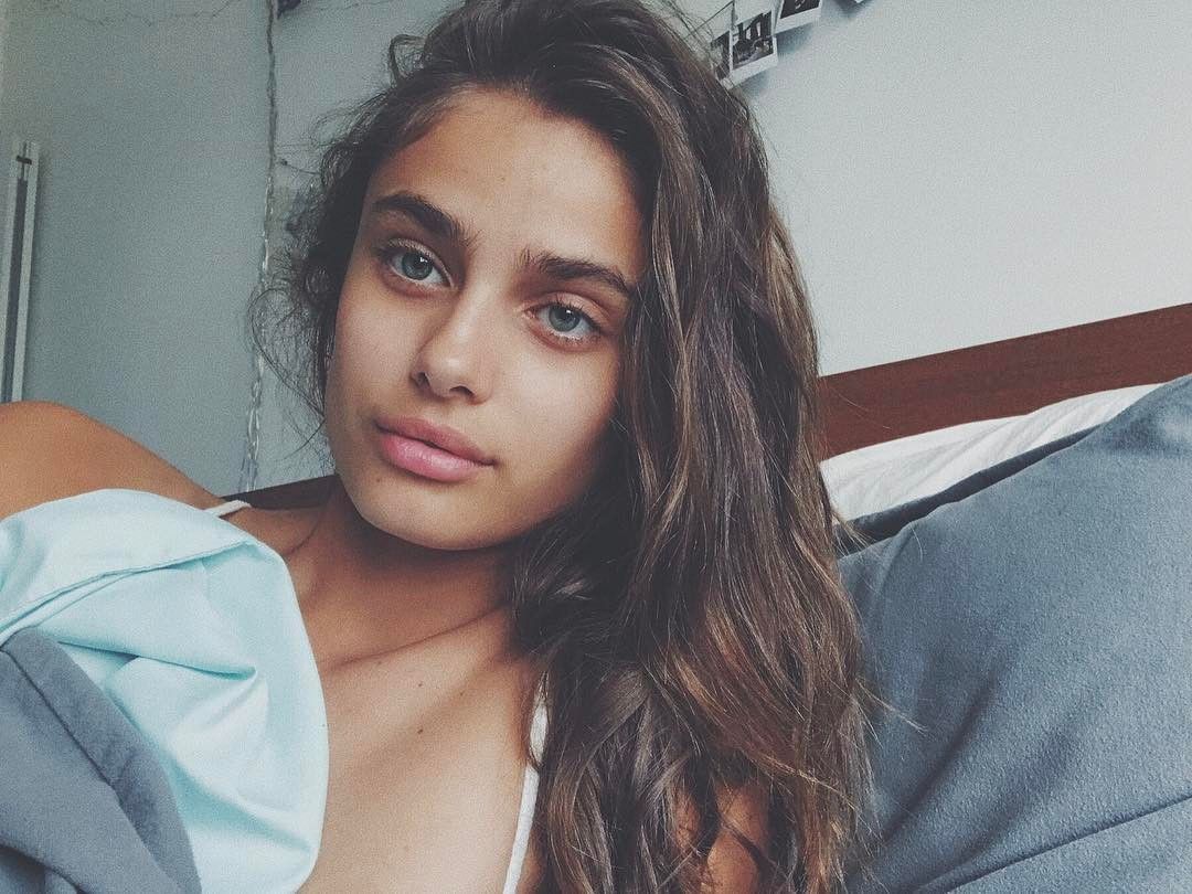 Taylor Hill | Scrolller