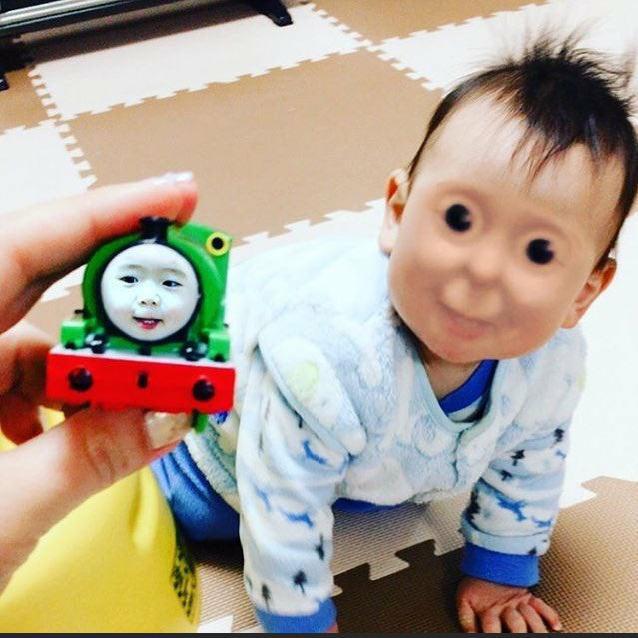 Terrifying face swap | Scrolller