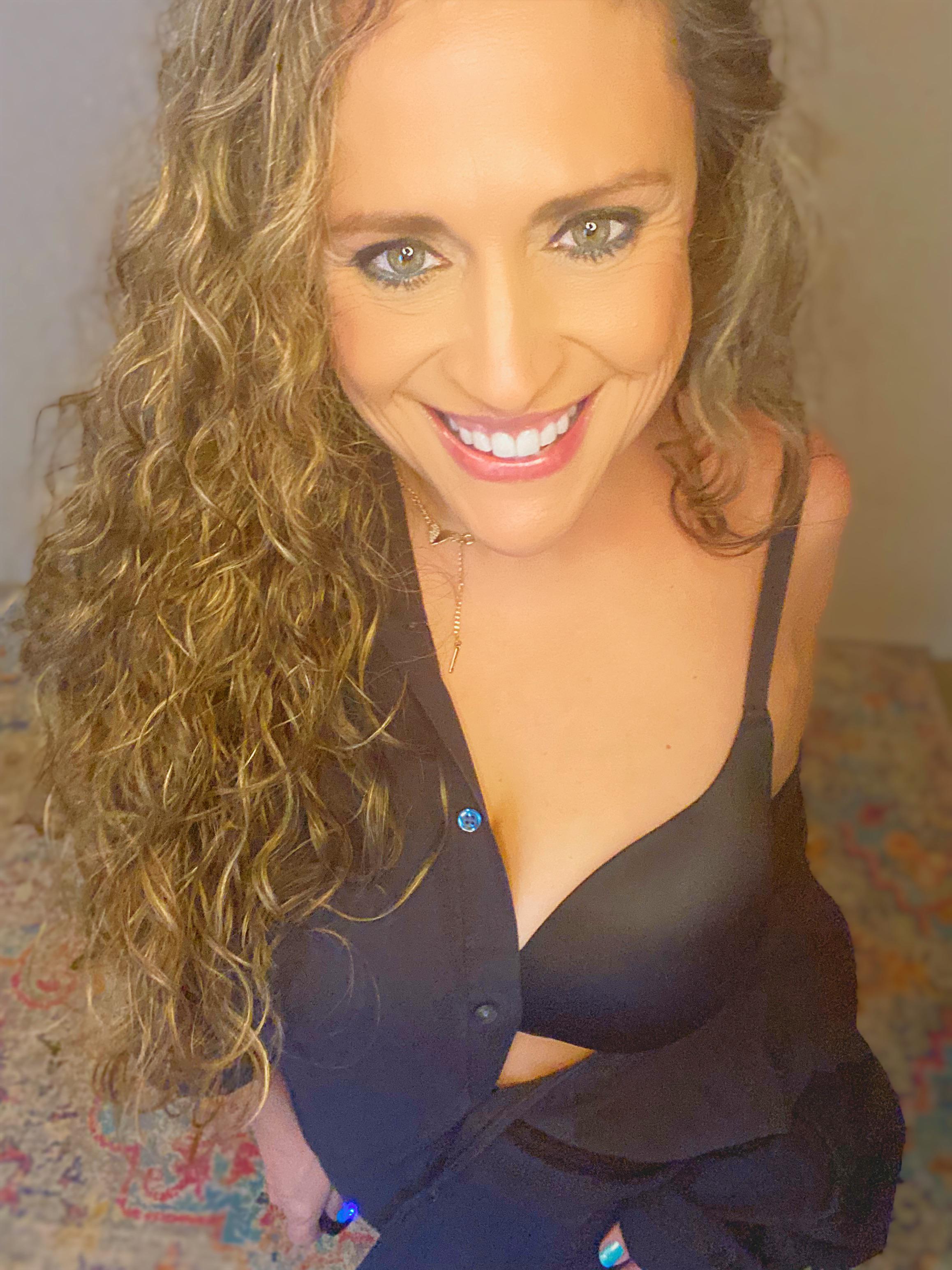 Texas MILF!🔥💋 | Scrolller