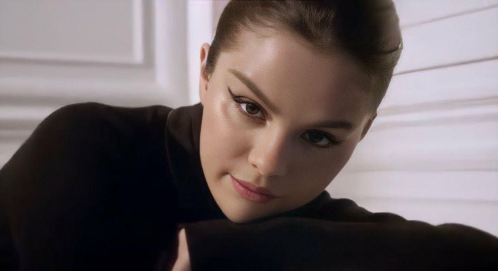 That face needs some cum | Scrolller