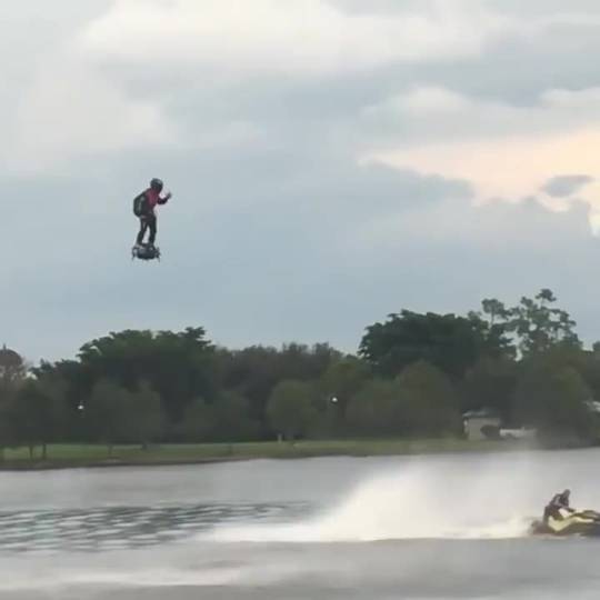 That's a nice jet ski | Scrolller