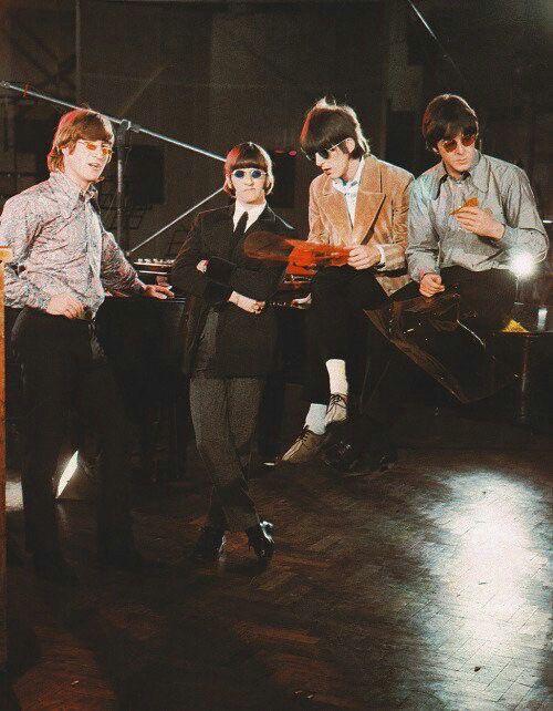 The Beatles, 1966 | Scrolller