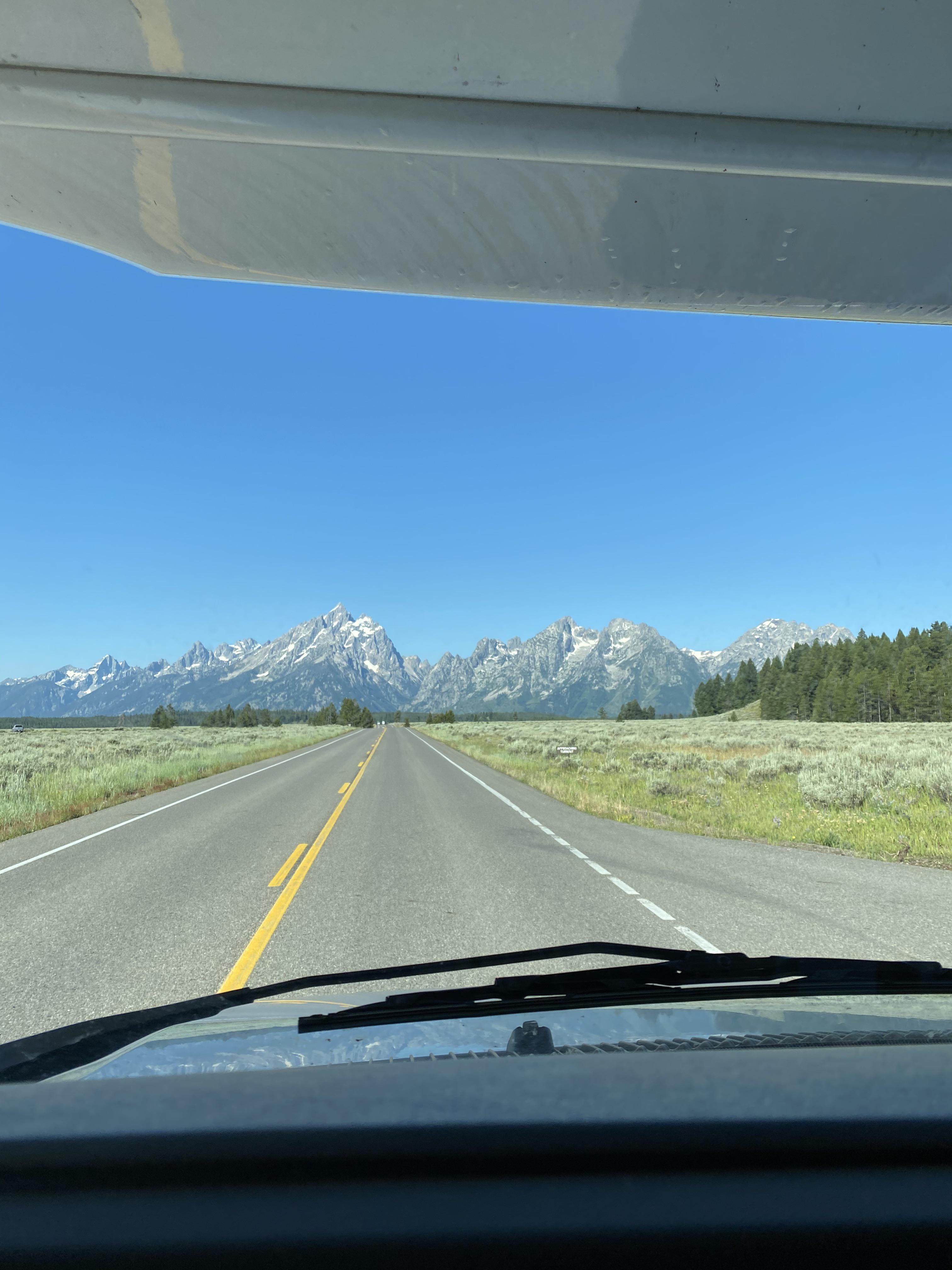 The drive up to the Tetons | Scrolller
