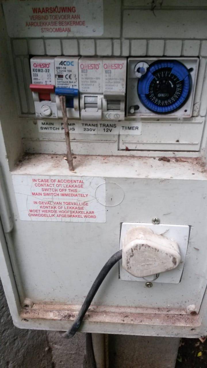 The fuse box at my neighbours pool | Scrolller