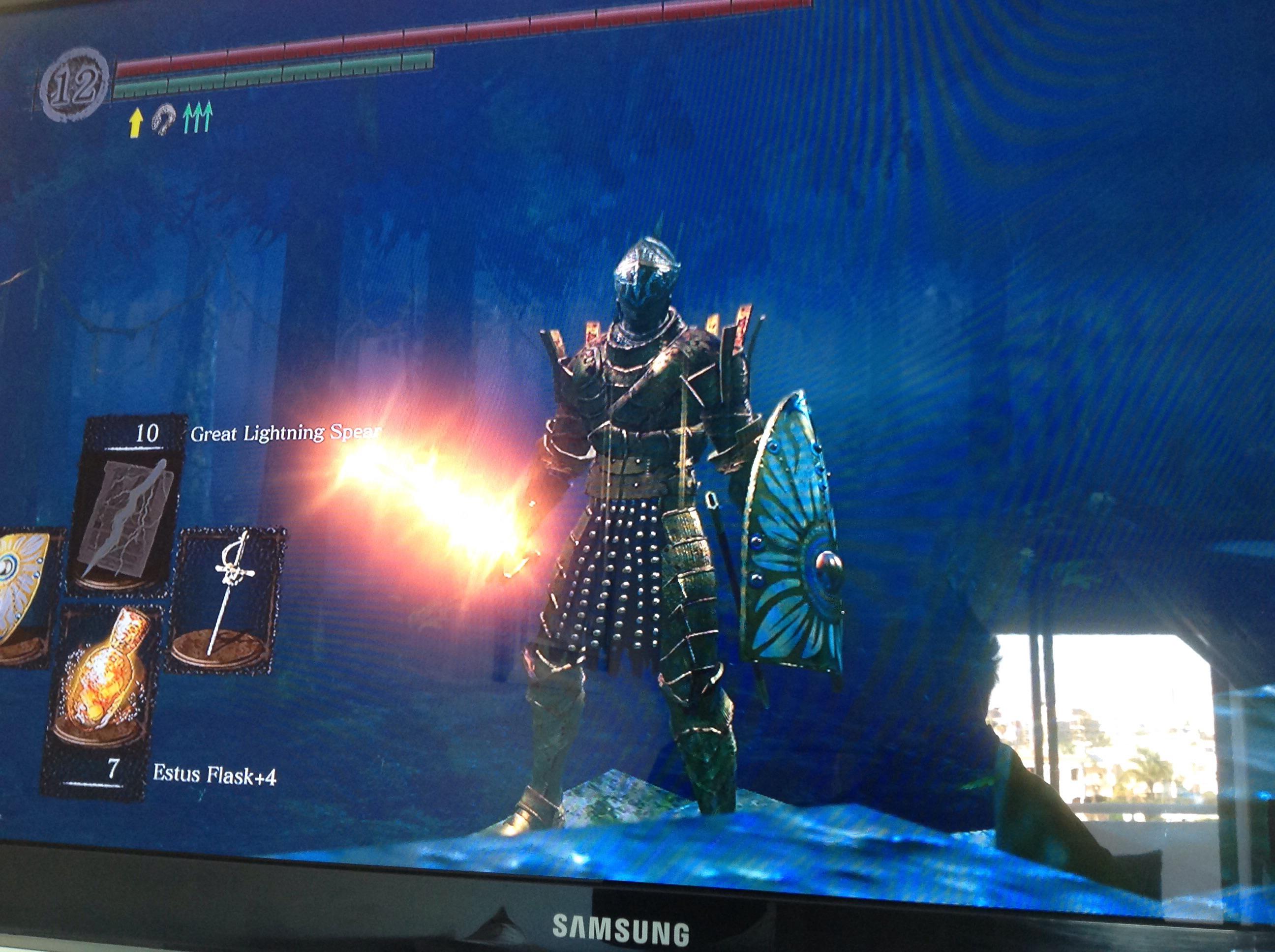 The golden embraced warrior of the sun (sry for the quality) | Scrolller