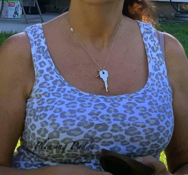 The Keyholder | Scrolller