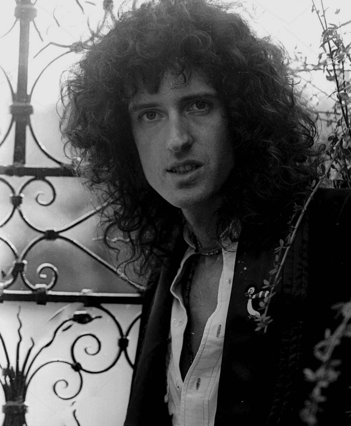 The lovely Brian May at Ridge Farm’75 | Scrolller
