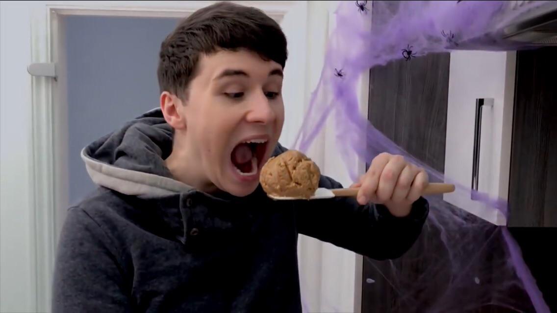 The many faces of Dan: Day 79 | Scrolller