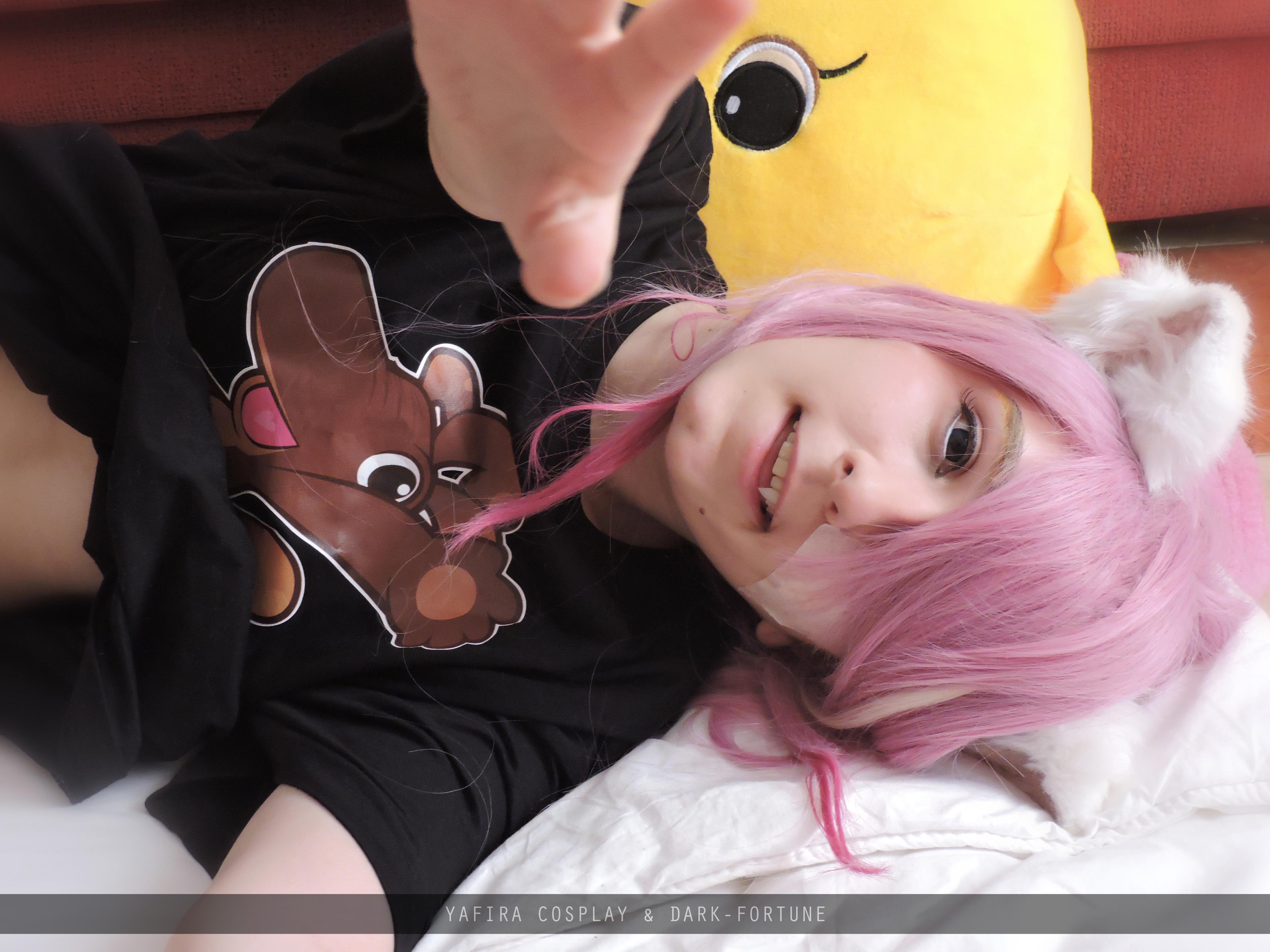 The neko-loli by Yafira Cosplay | Scrolller