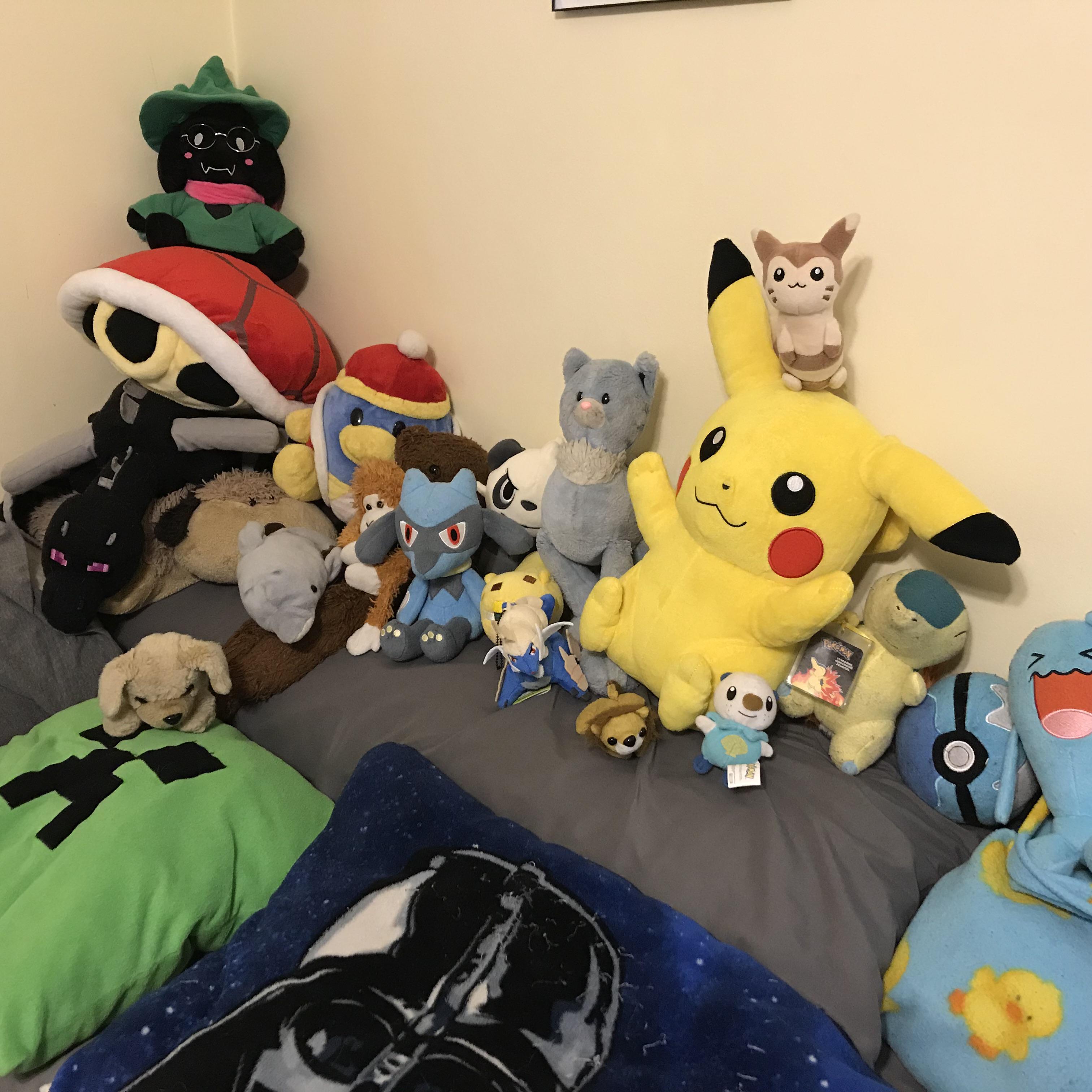 The new prince of Bedside Kingdom! | Scrolller