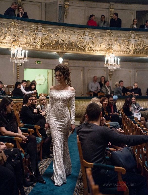 The Opera | Scrolller