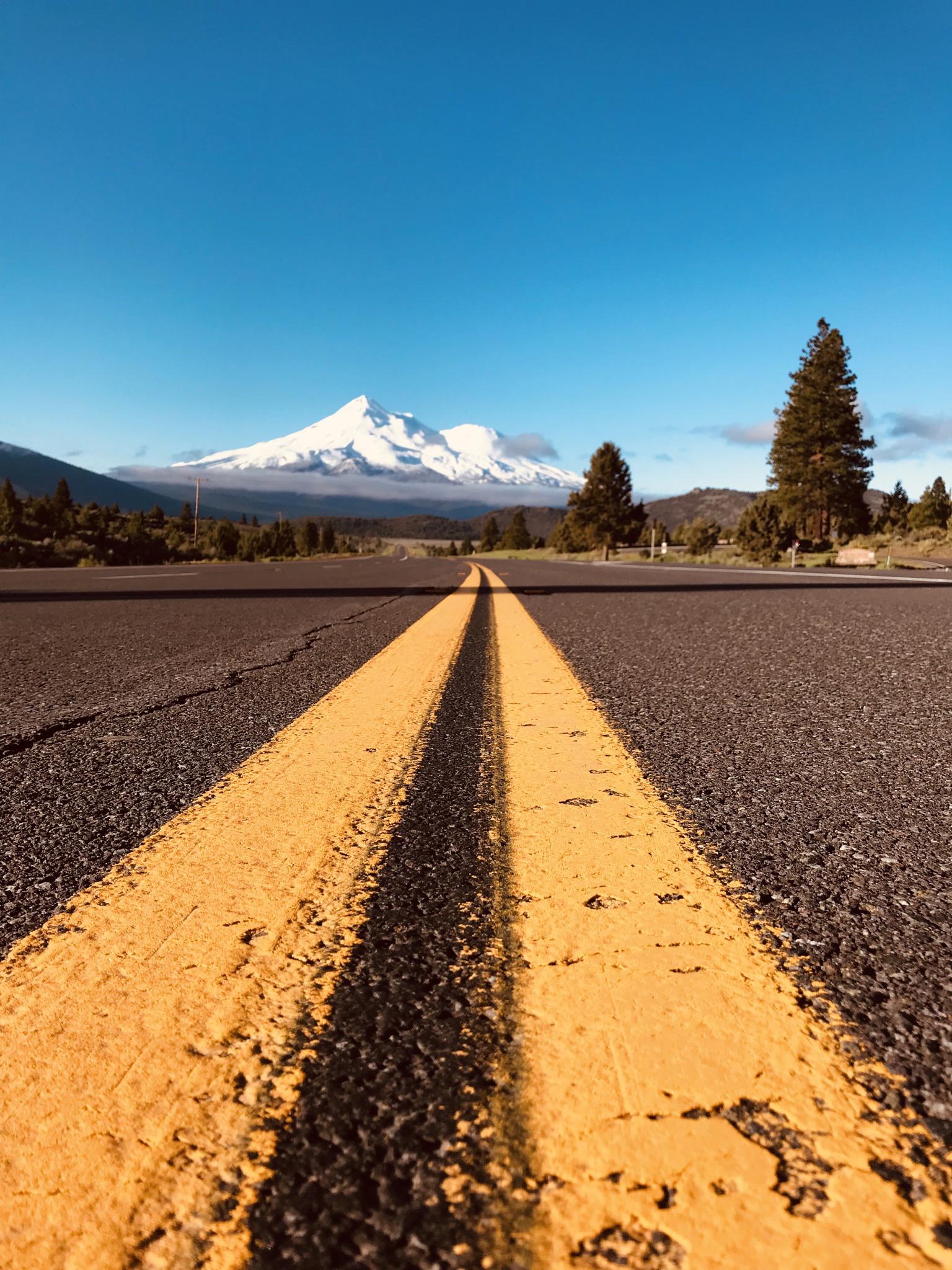 The road to Mt. Shasta | Scrolller