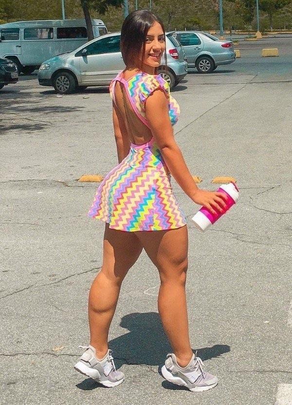 The thicker the better | Scrolller