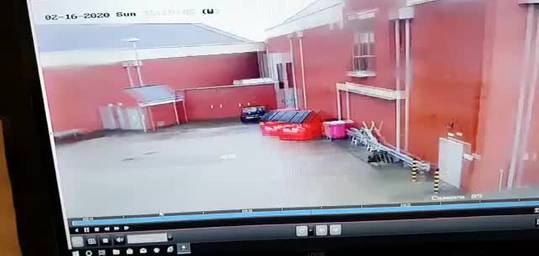 Wind doing its bit for the environment ( look at the trash can ) | Scrolller