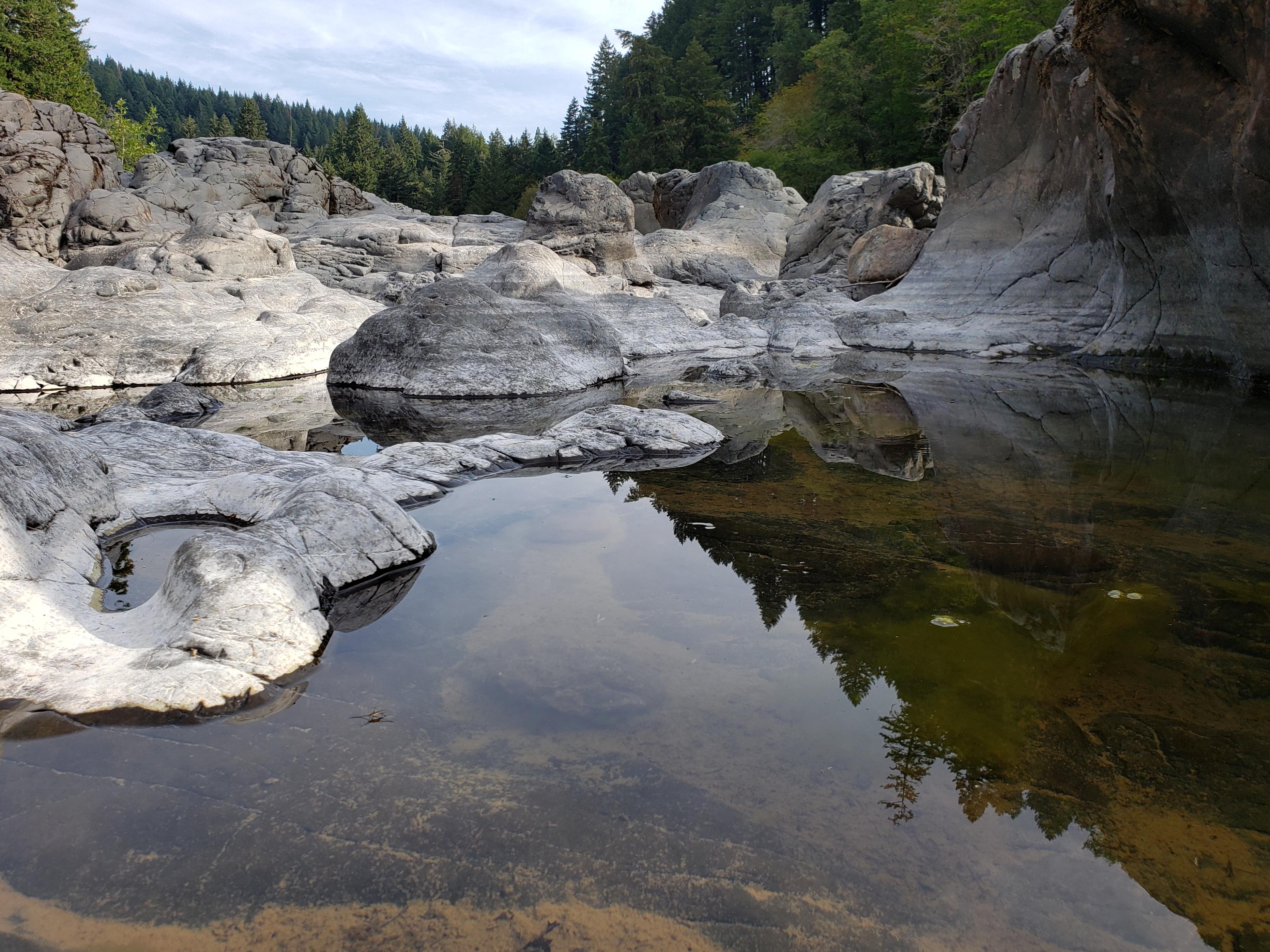 The Umpqua River | Scrolller