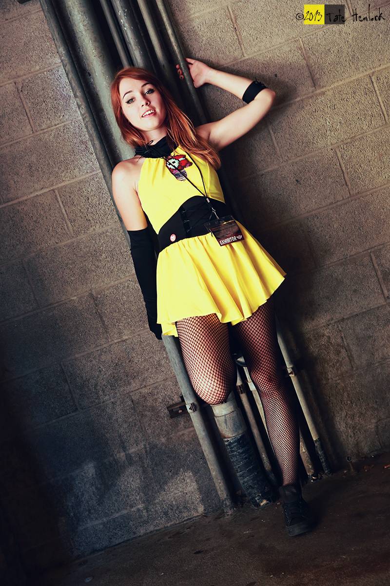 [The Watchmen] Silk Spectre give us a peek at her titties | Scrolller