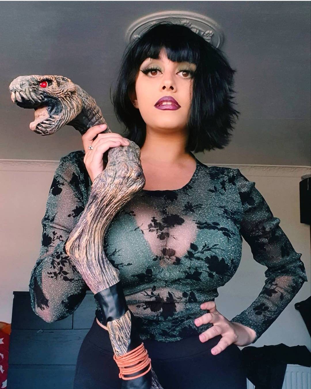 them thangs | Scrolller