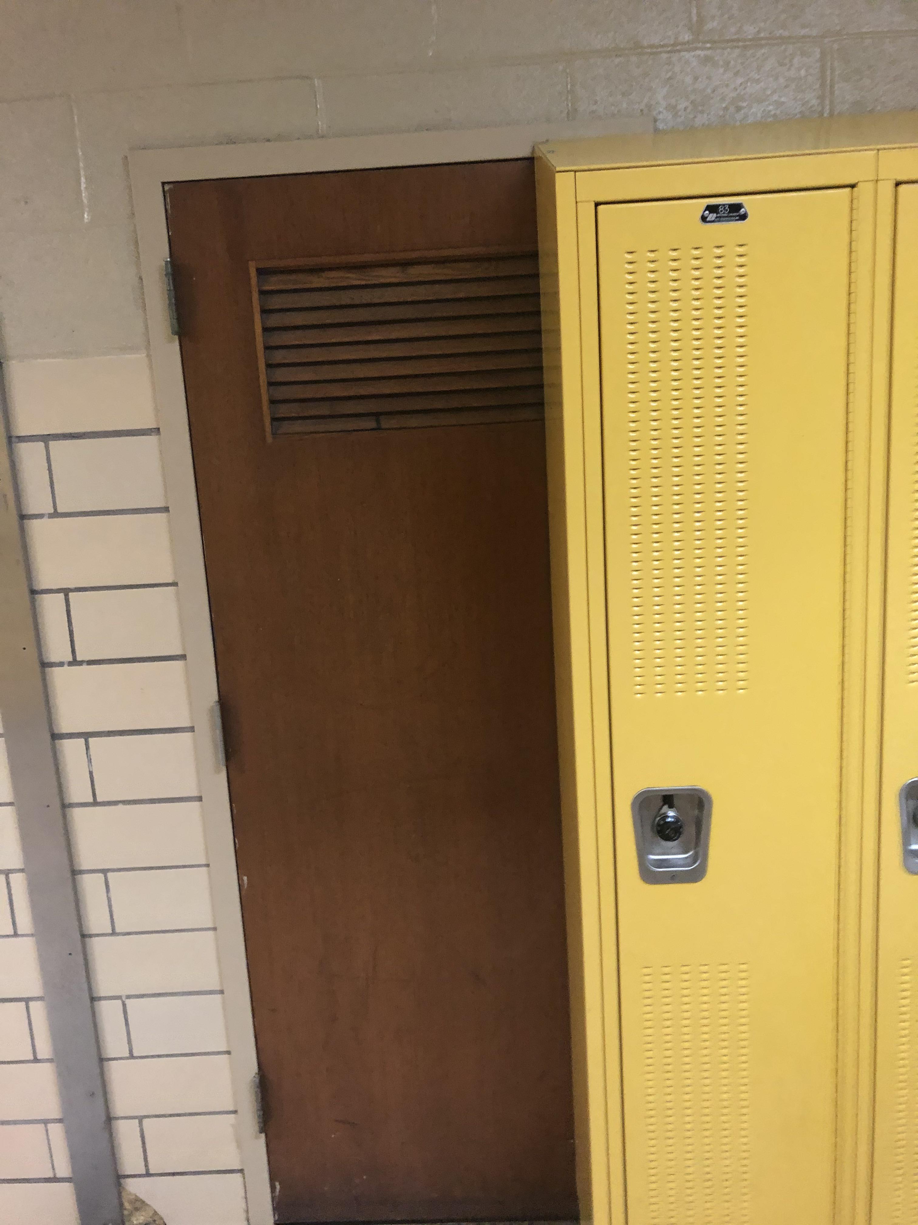 They locked it with lockers | Scrolller