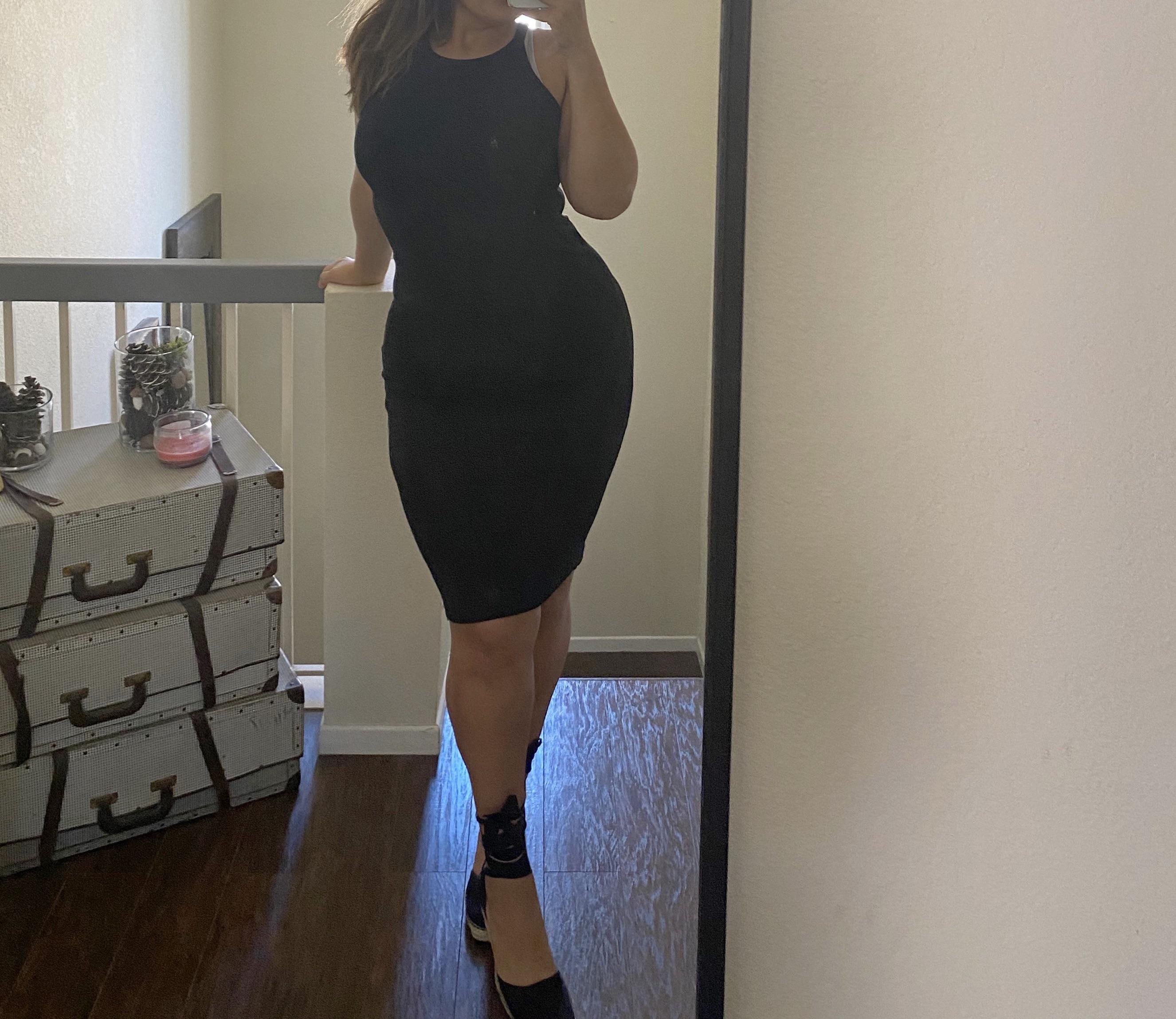 Thicc hourglass | Scrolller