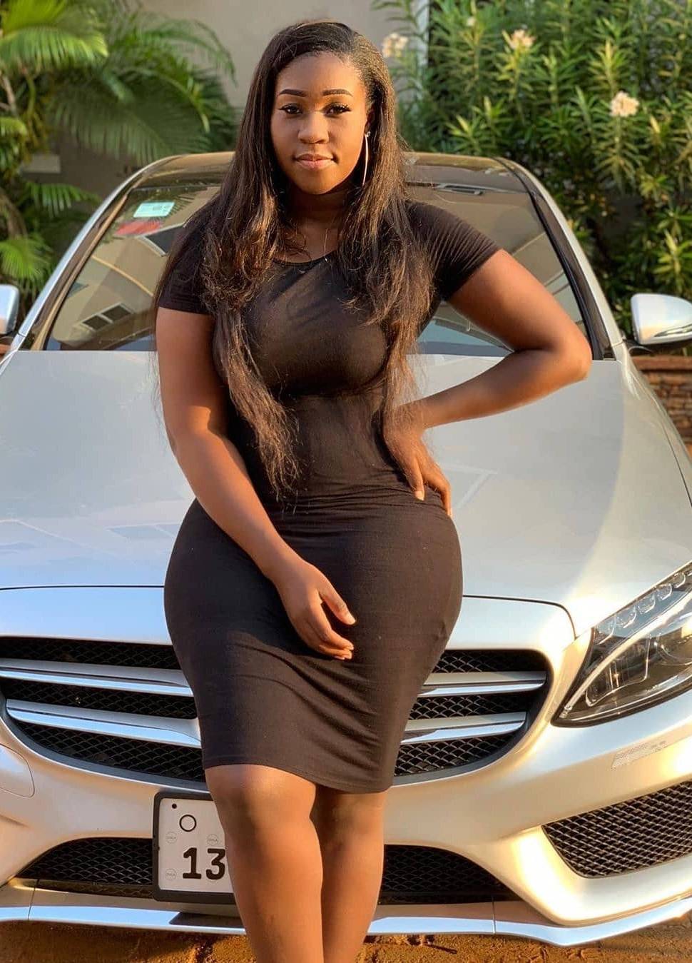 Thick and Curvy | Scrolller