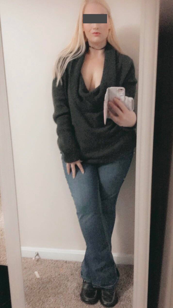 💕Thick chick💕 | Scrolller