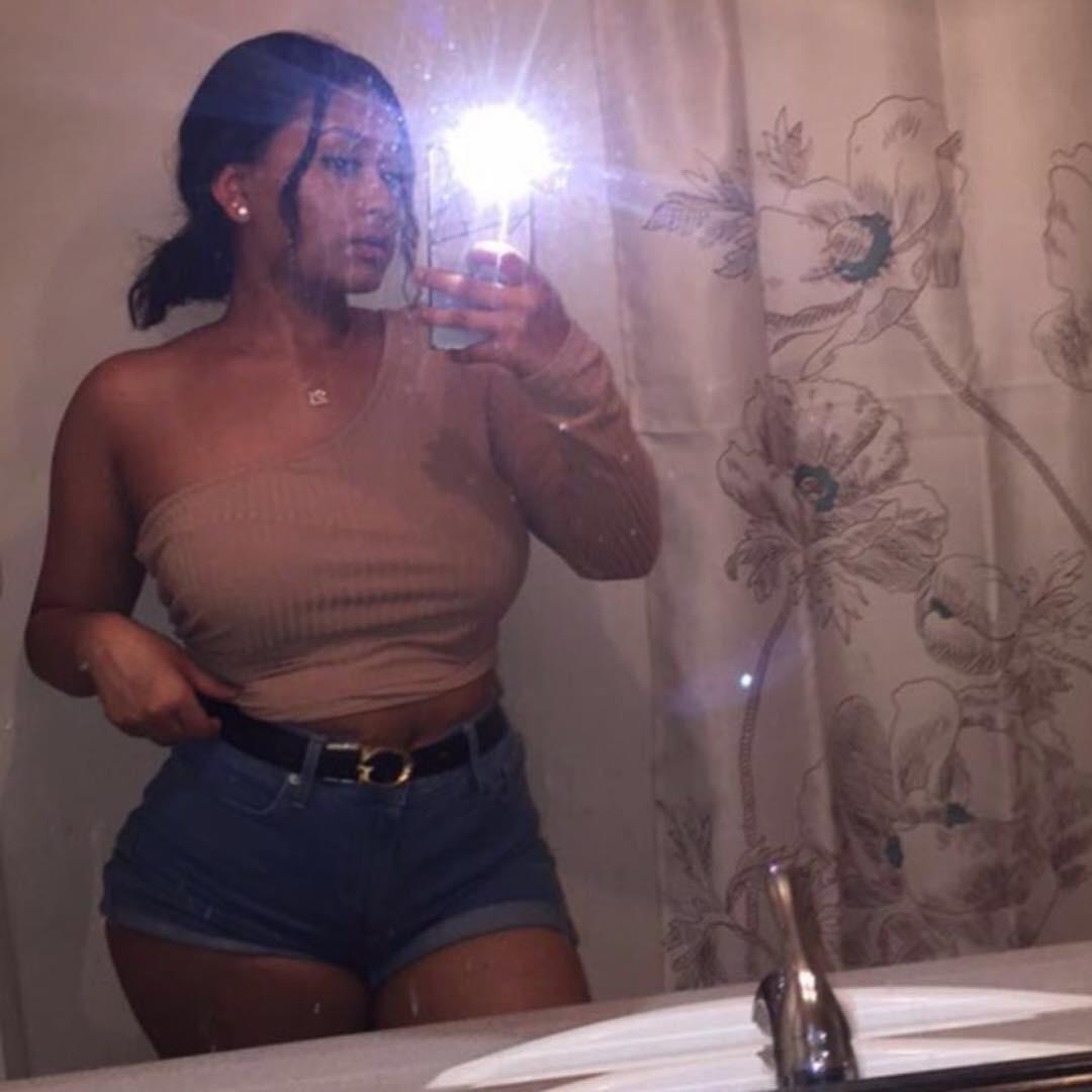 Thick Persian from my class | Scrolller