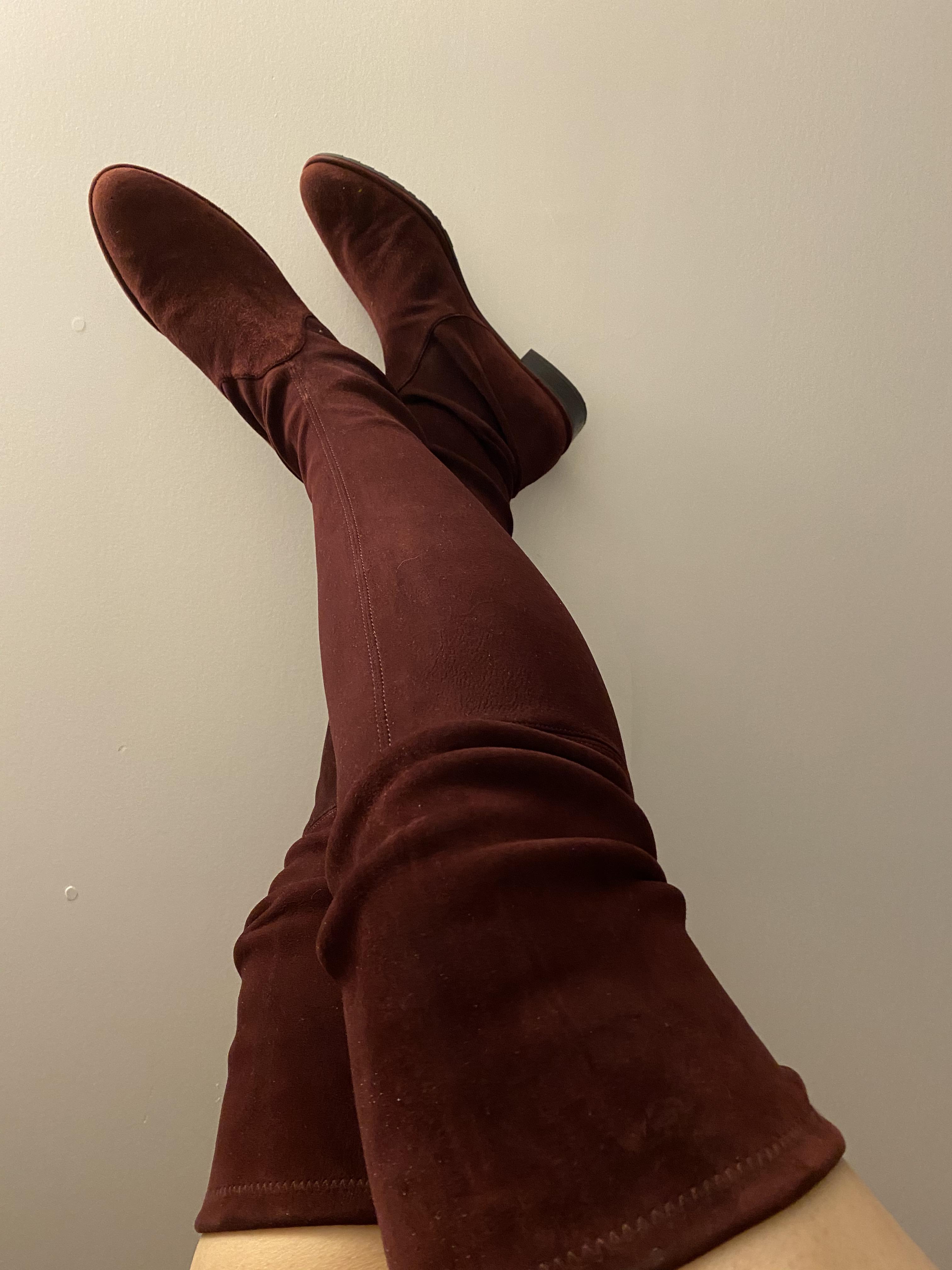 Thigh high boots | Scrolller