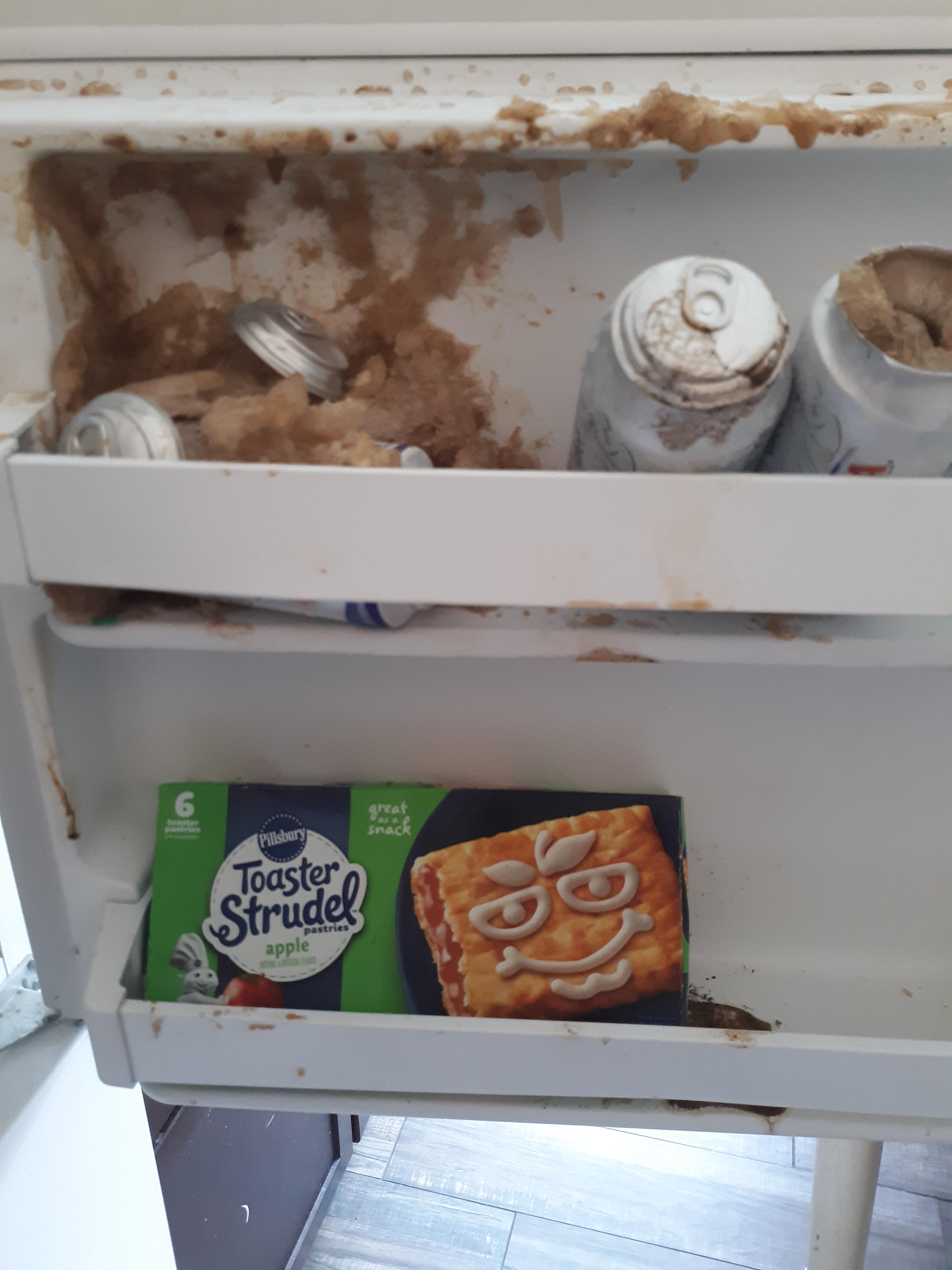 This box of Toaster Strudel $100 | Scrolller