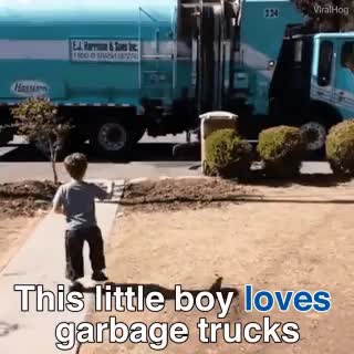 This garbage man gives this little boy the most amazing gift. | Scrolller