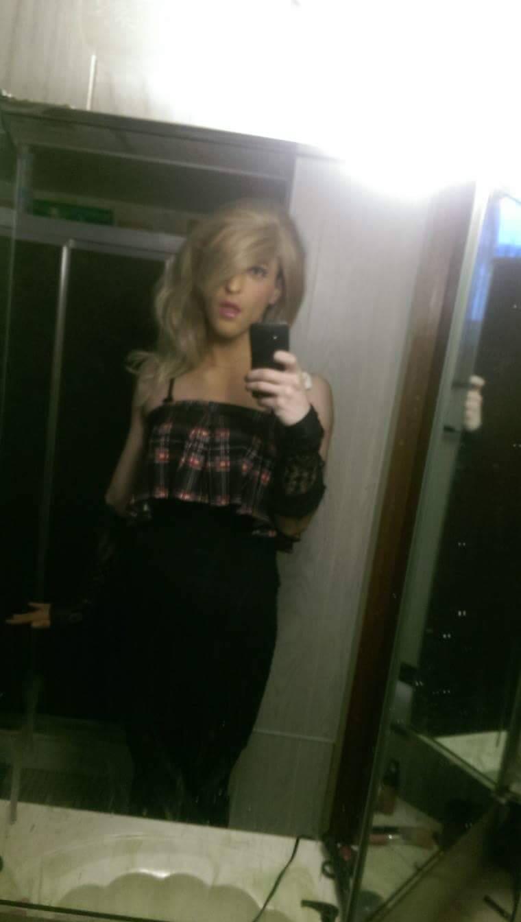 This girl craves humiliation. Tell what you’d do with her | Scrolller