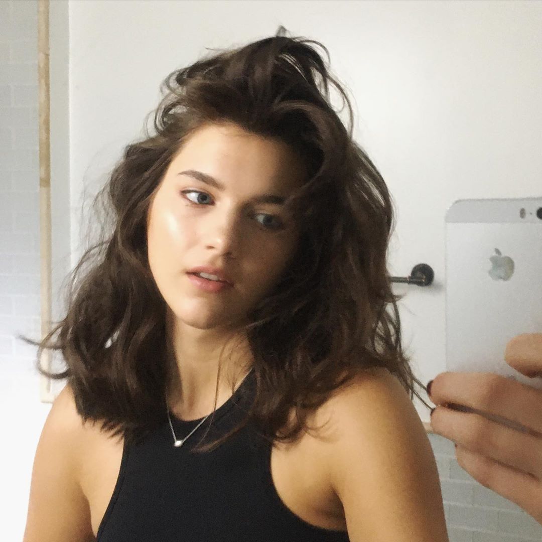 This is from Chloes personal Instagram @chloeeast on Instagram (dot) com | Scrolller