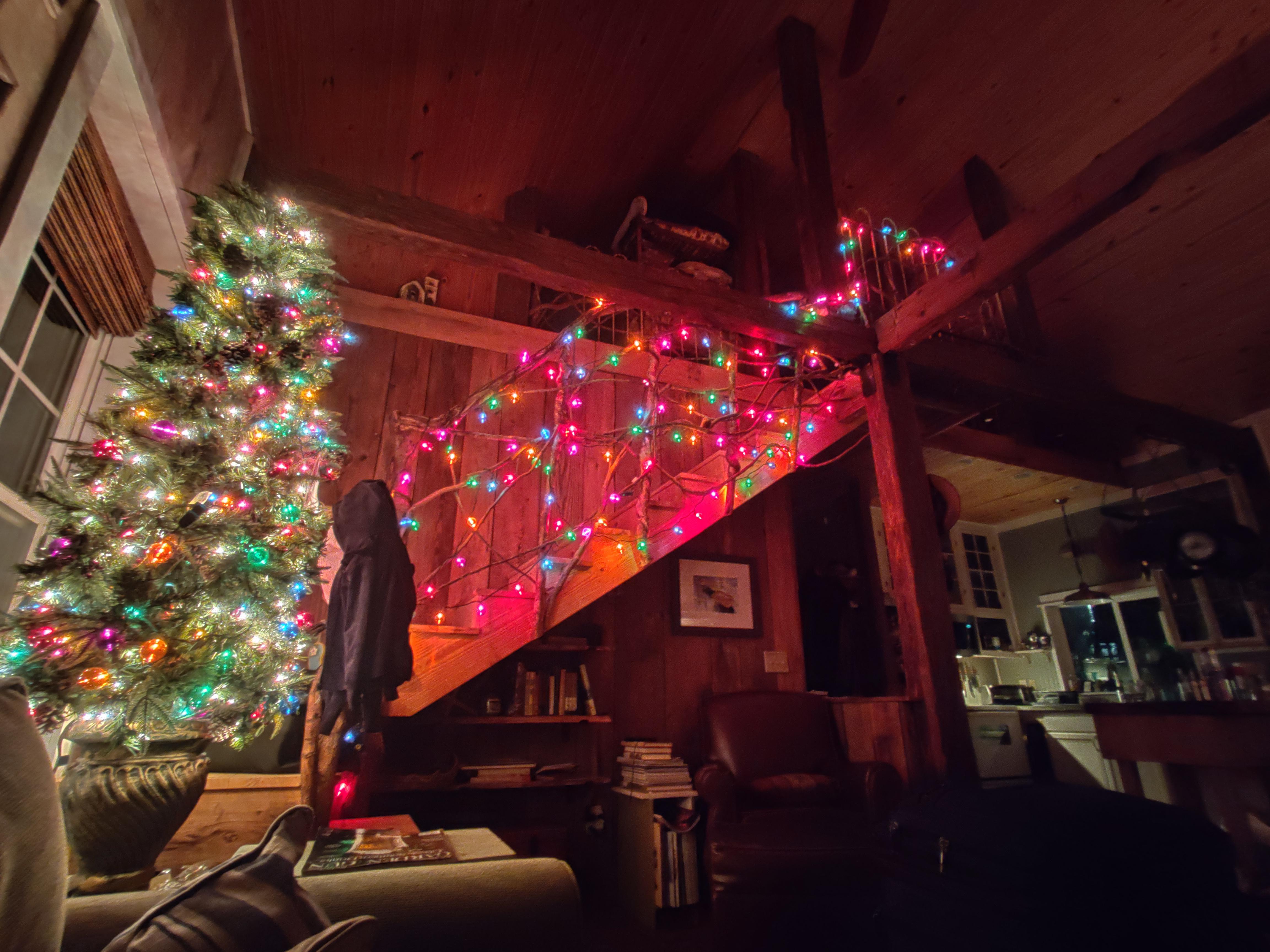 This is our Happy Place // Cabin by the Lake | Scrolller