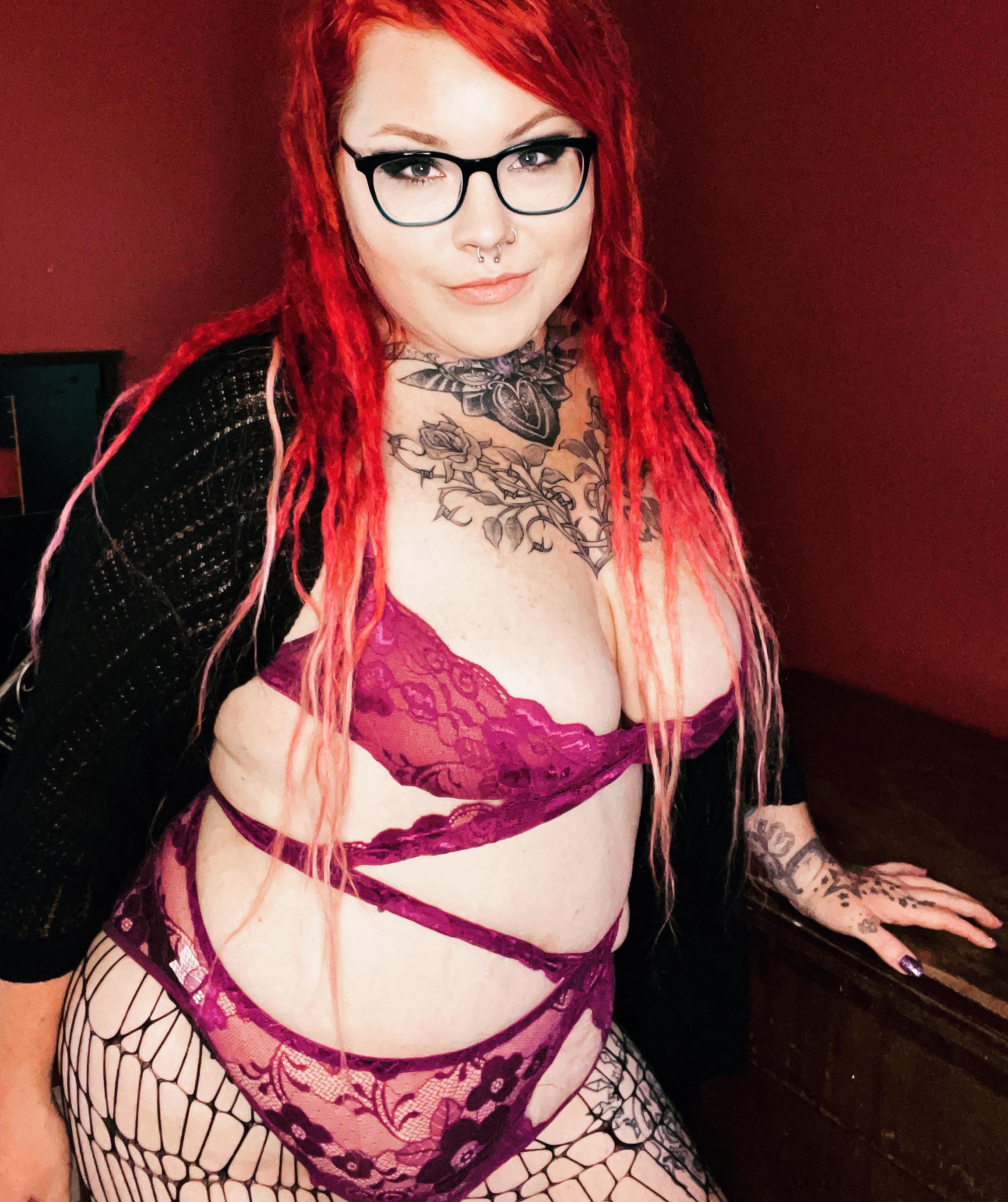 This lace feels nice 😍 | Scrolller