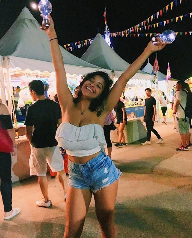 Those are some huge bulbs | Scrolller