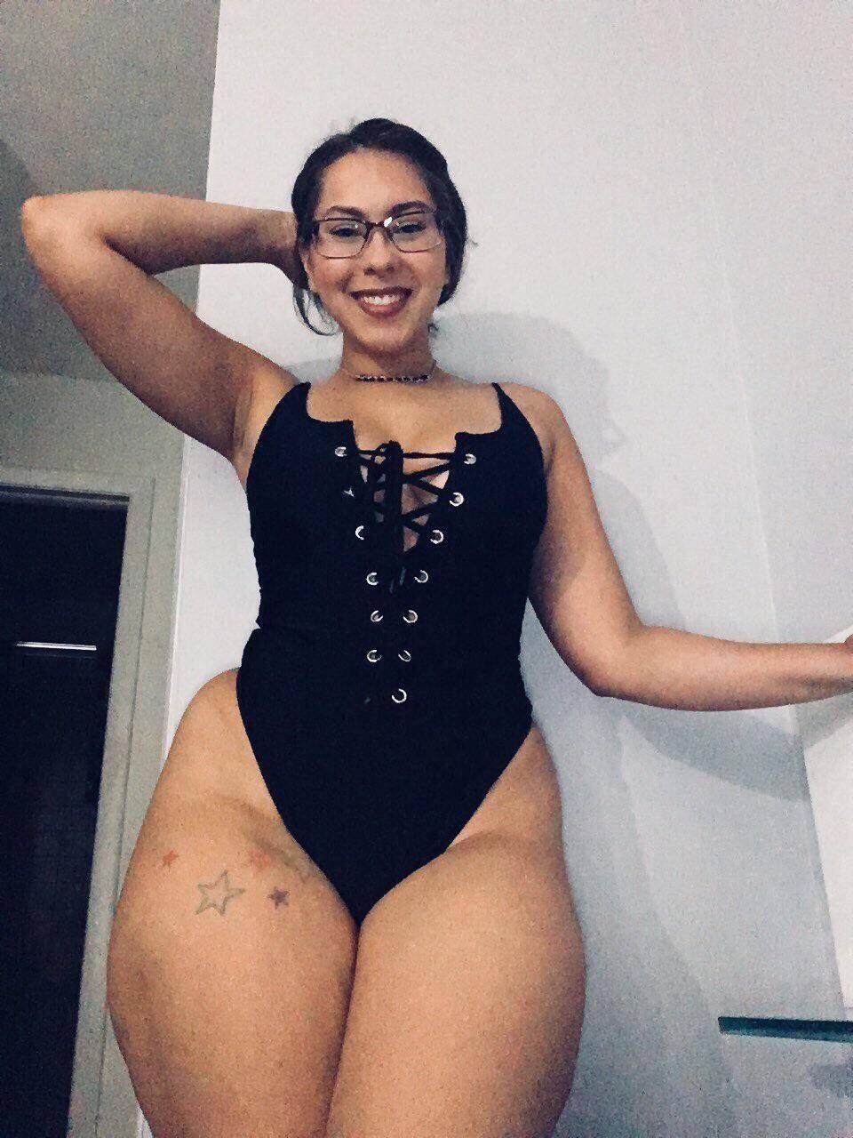 Those thighs though | Scrolller