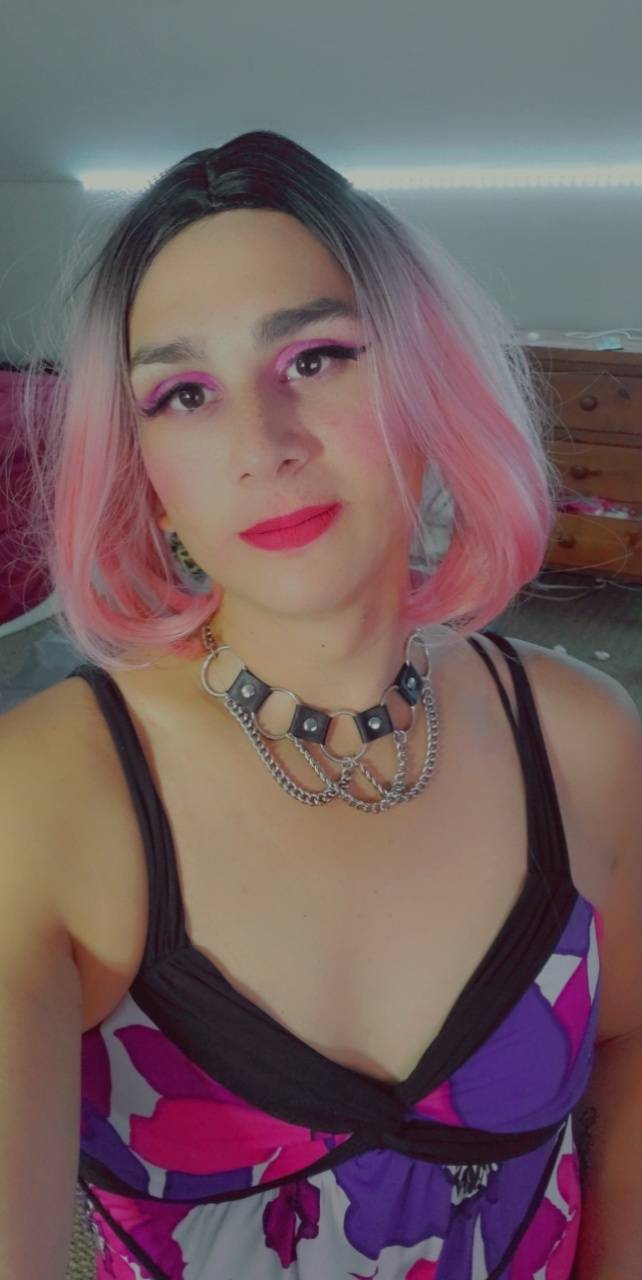 Thought I Looked Cute With This Lighting Scrolller